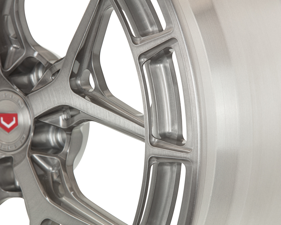 LC3-01 - Vossen Wheels