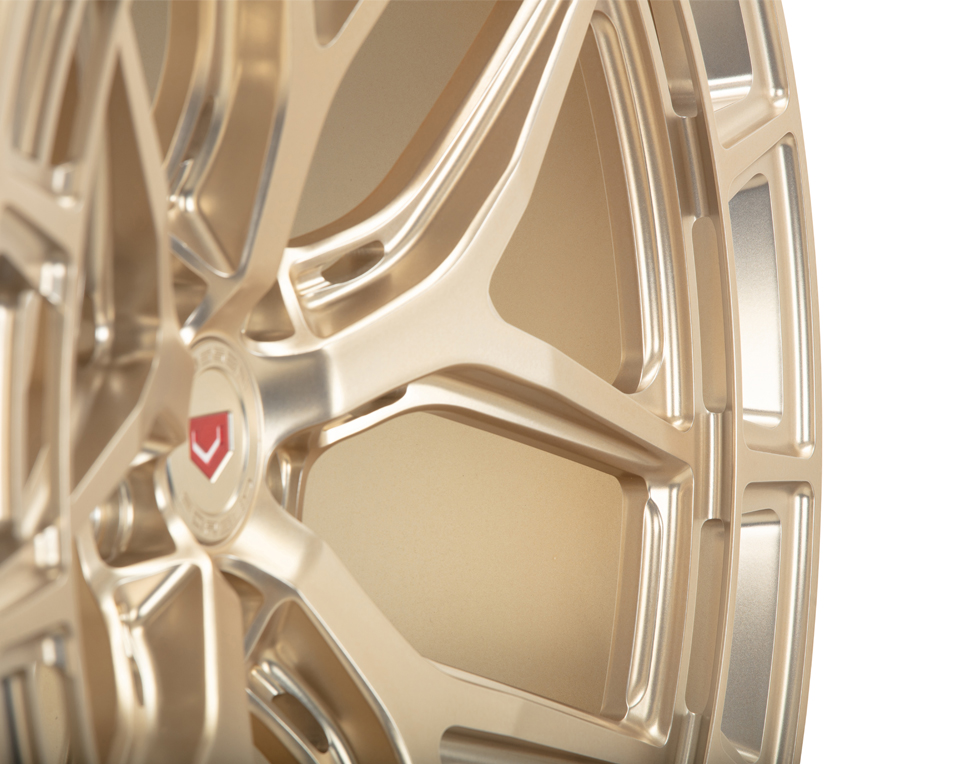 LC3-01 - Vossen Wheels