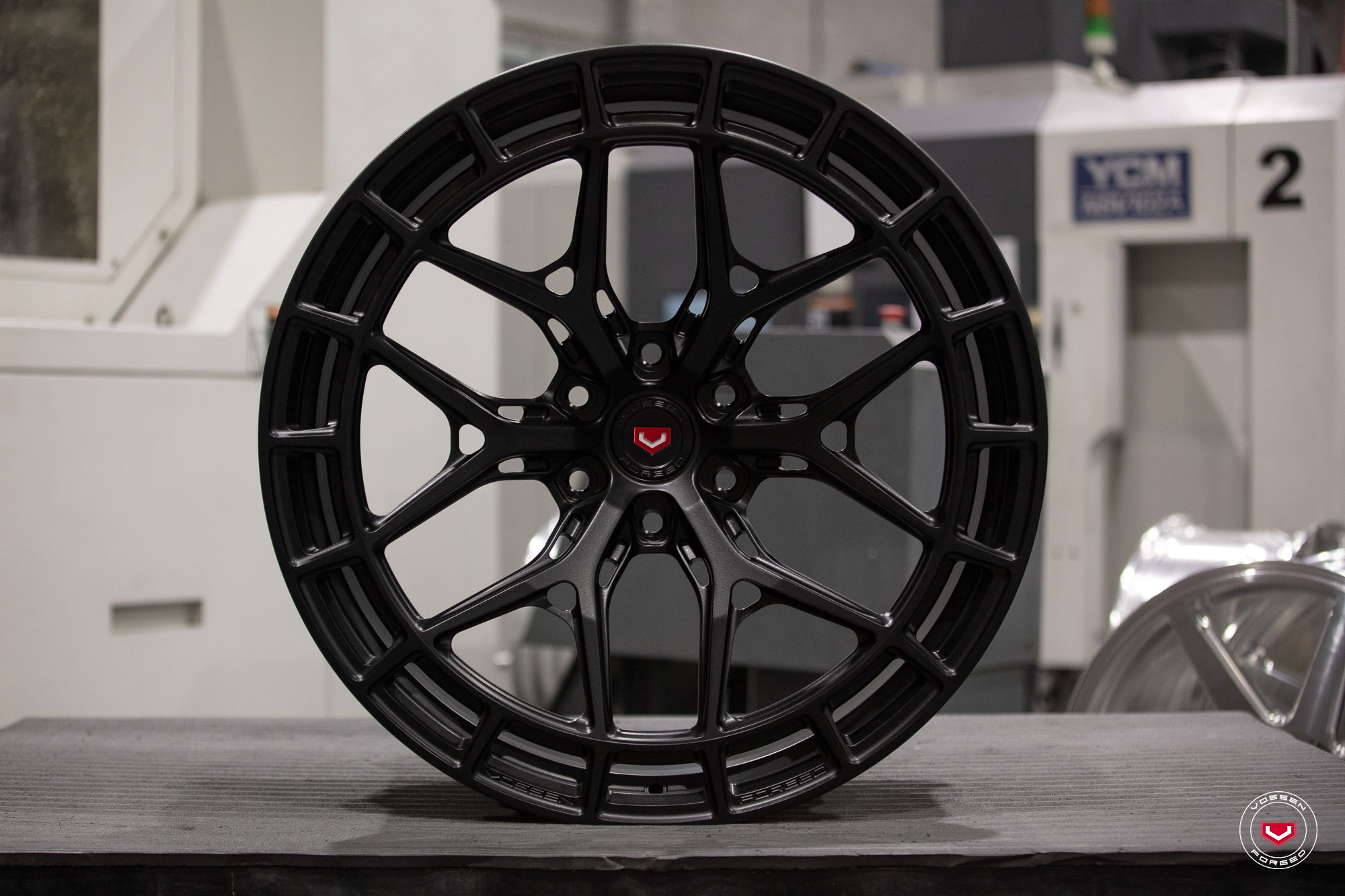 LC3 SERIES: LC3-01 (6-LUG) - Vossen Wheels