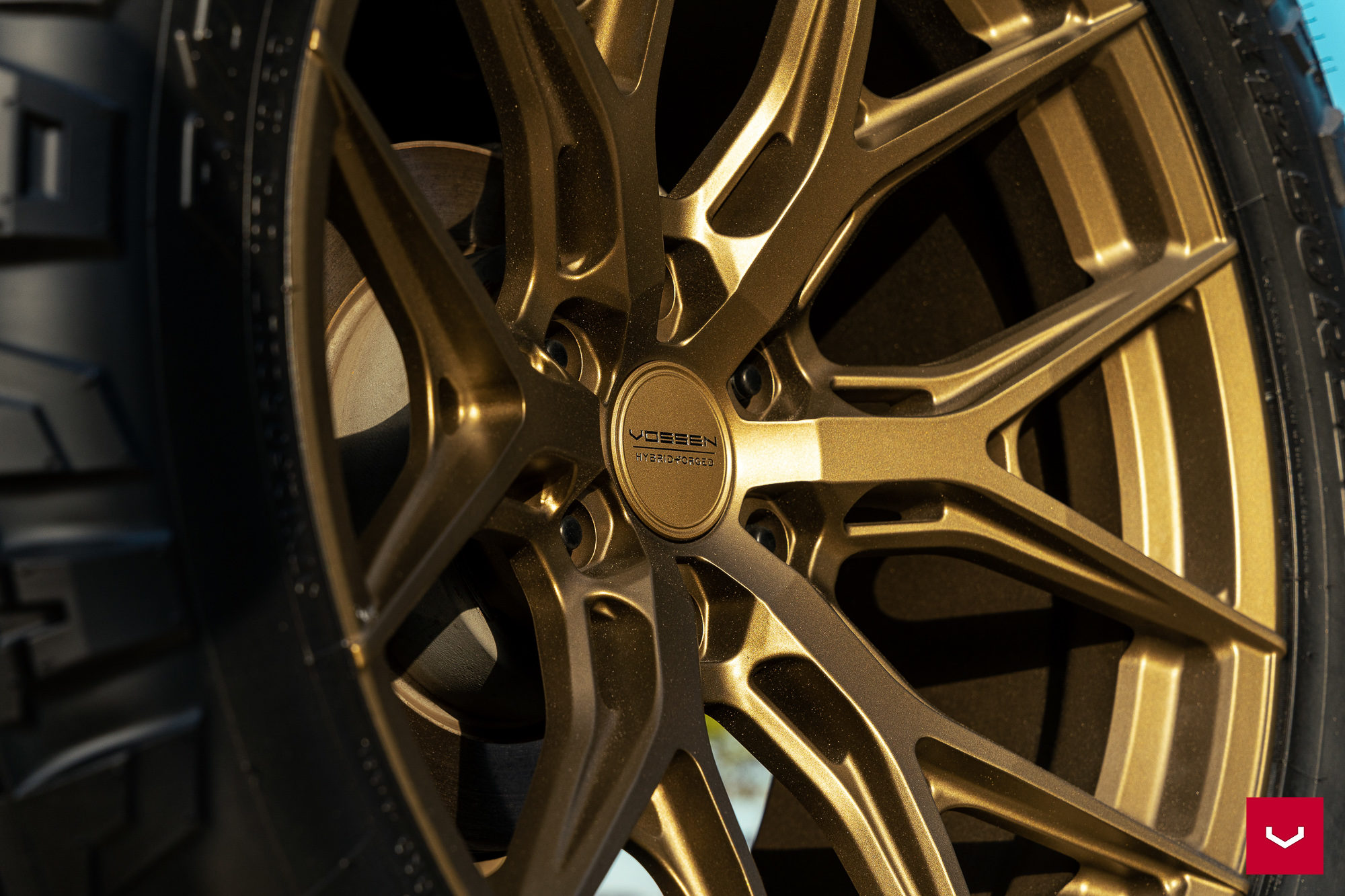 FORD BRONCO WILDTRAK - HYBRID FORGED SERIES: HF6-4 - Vossen Wheels