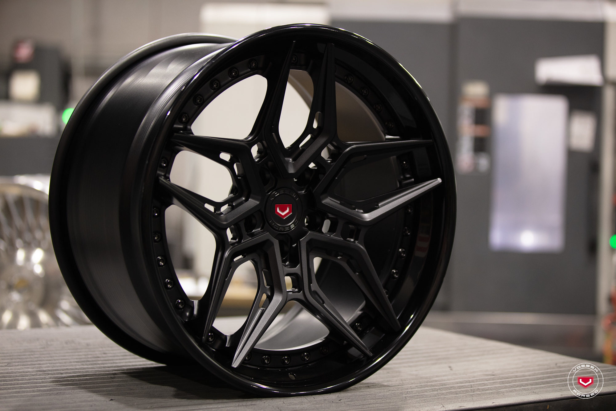 EVO-R SERIES: EVO-4R (3-PIECE) - Vossen Wheels