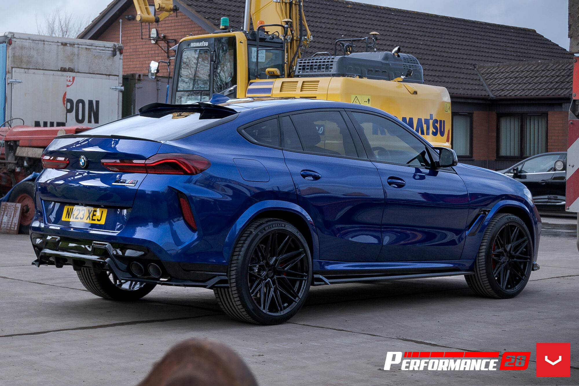 BMW X6M - HYBRID FORGED SERIES: HF-7 - Vossen Wheels