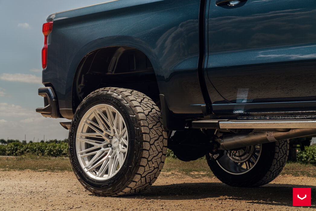 CHEVROLET SILVERADO RST - HYBRID FORGED SERIES: HF6-5 (ULTRA DEEP ...