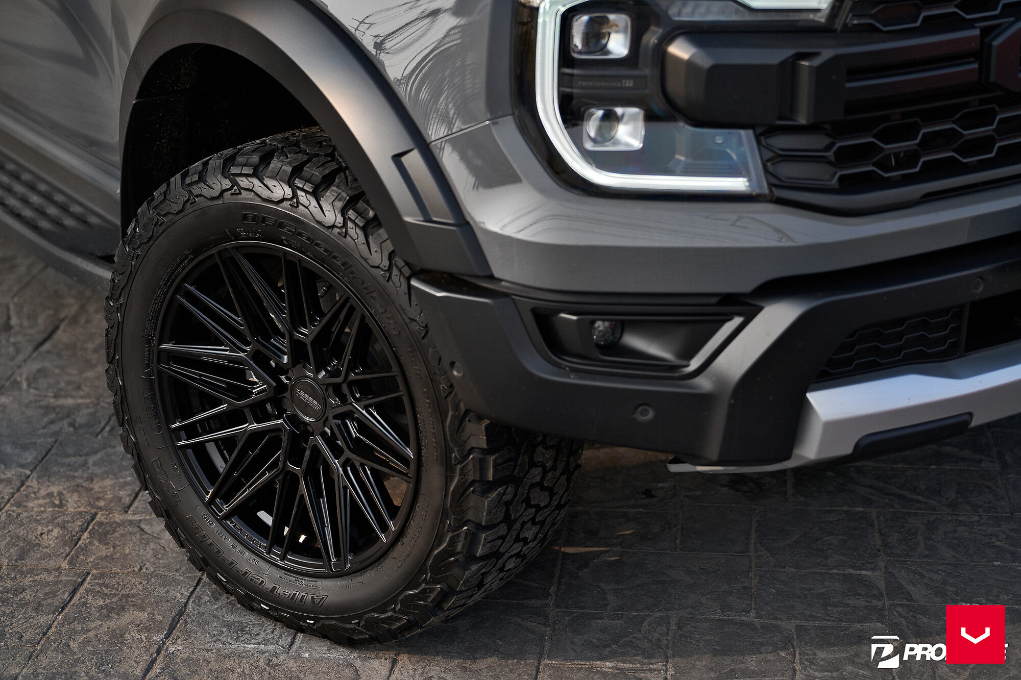FORD RANGER RAPTOR - HYBRID FORGED SERIES: HF6-5 - Vossen Wheels