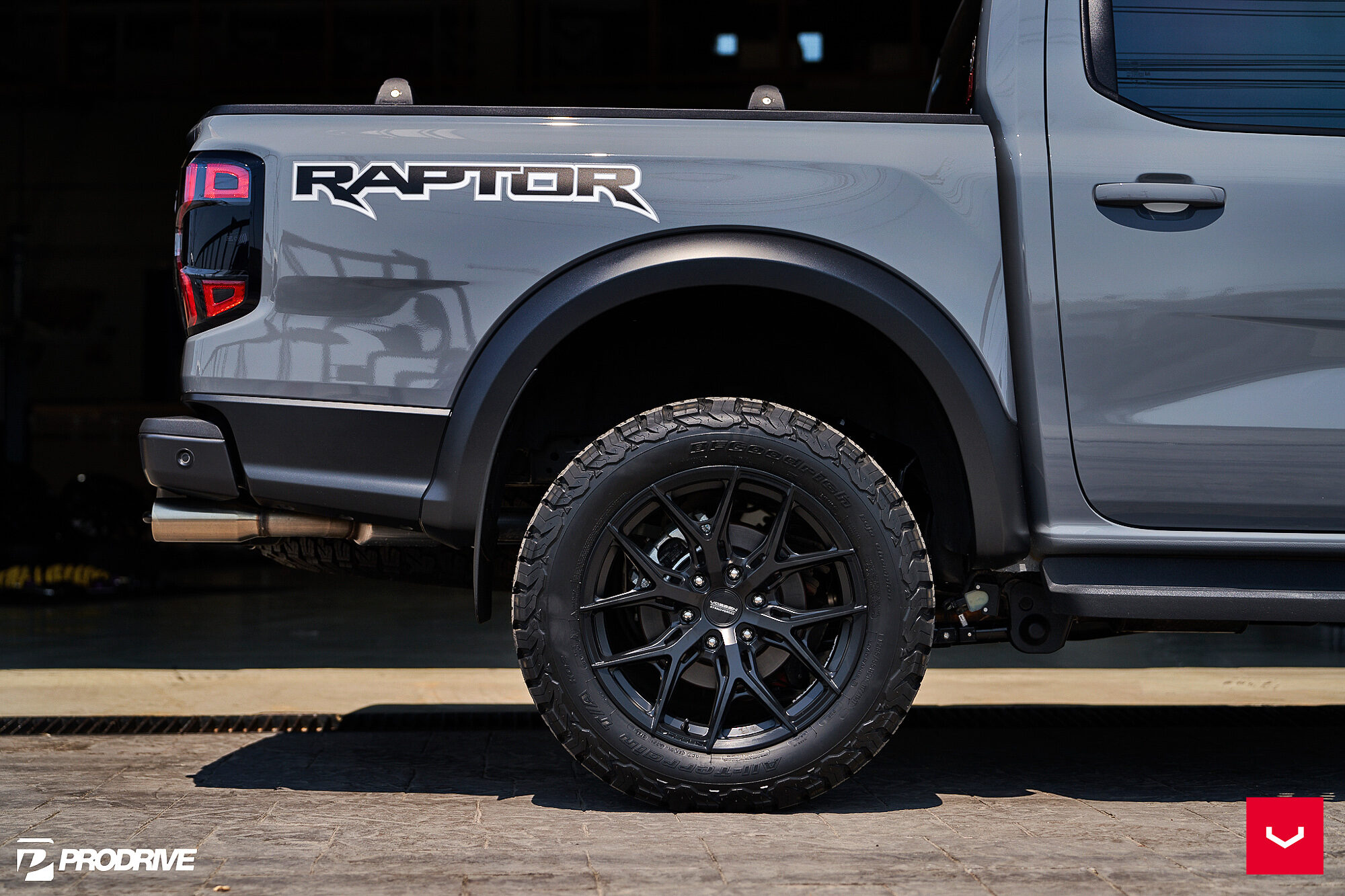 FORD RANGER RAPTOR - HYBRID FORGED SERIES: HF6-4 - Vossen Wheels