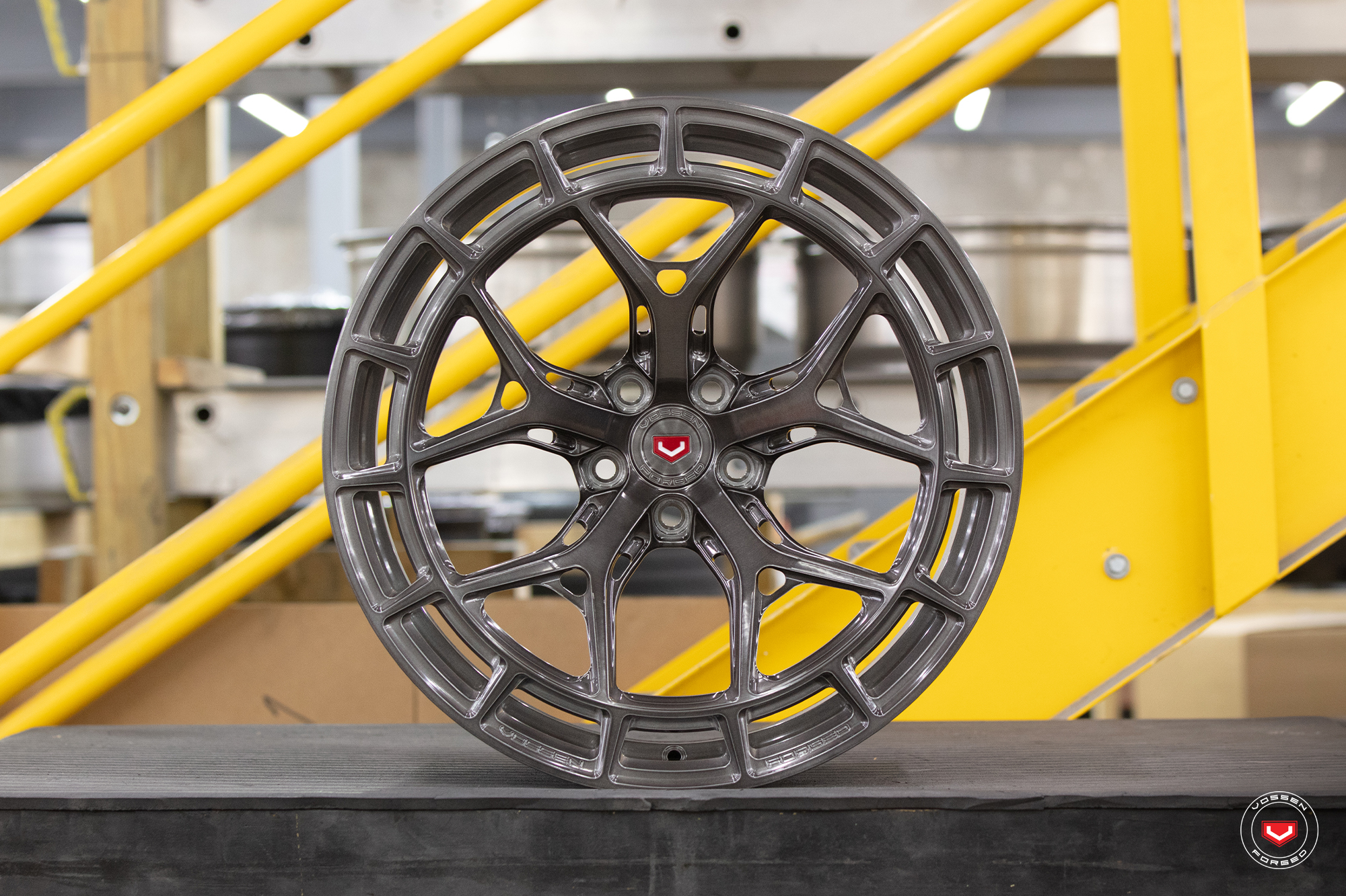 LC3 SERIES: LC3-01 - Vossen Wheels