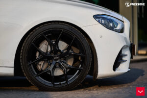 MERCEDES E300e - HYBRID FORGED SERIES: HF-5 - Vossen Wheels
