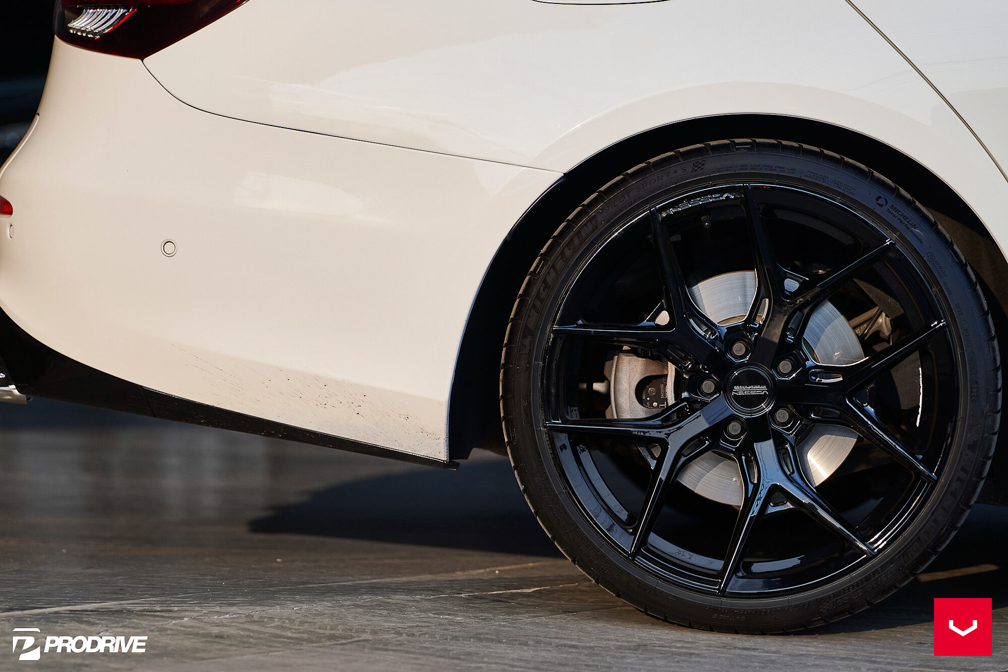 MERCEDES E300e - HYBRID FORGED SERIES: HF-5 - Vossen Wheels