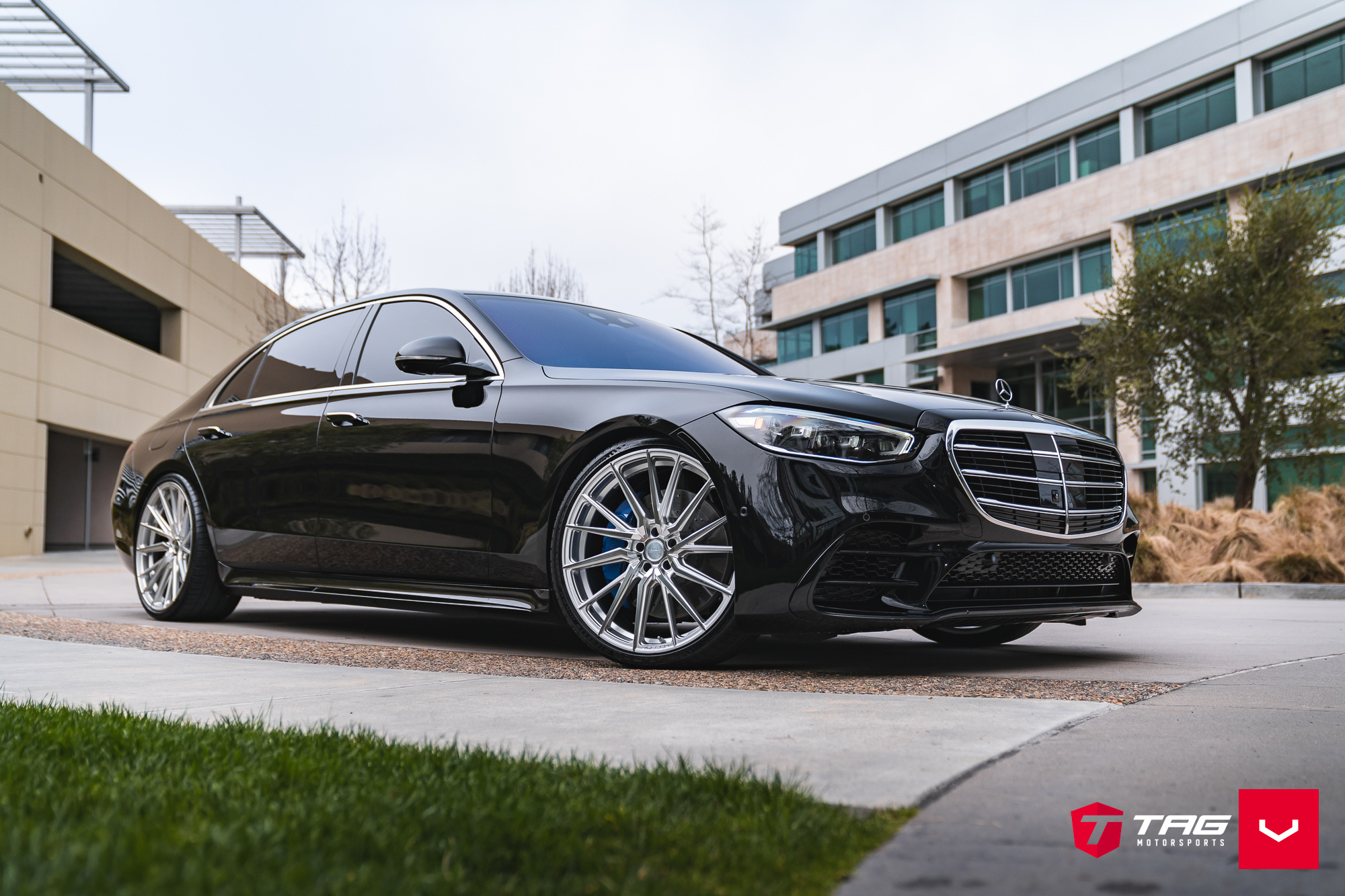 MERCEDES S580 - HYBRID FORGED SERIES: HF-4T - Vossen Wheels