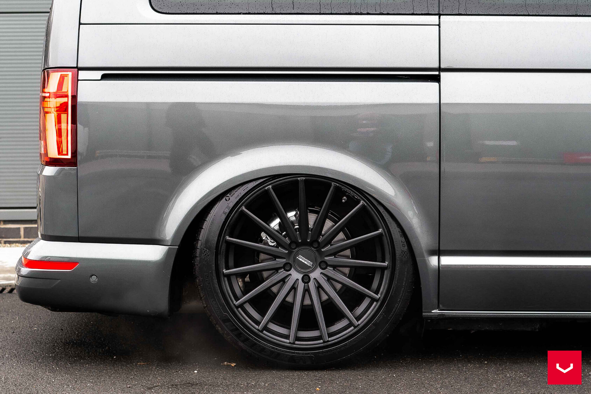 VW T6 TRANSPORTER - HYBRID FORGED SERIES: VFS-2 - Vossen Wheels