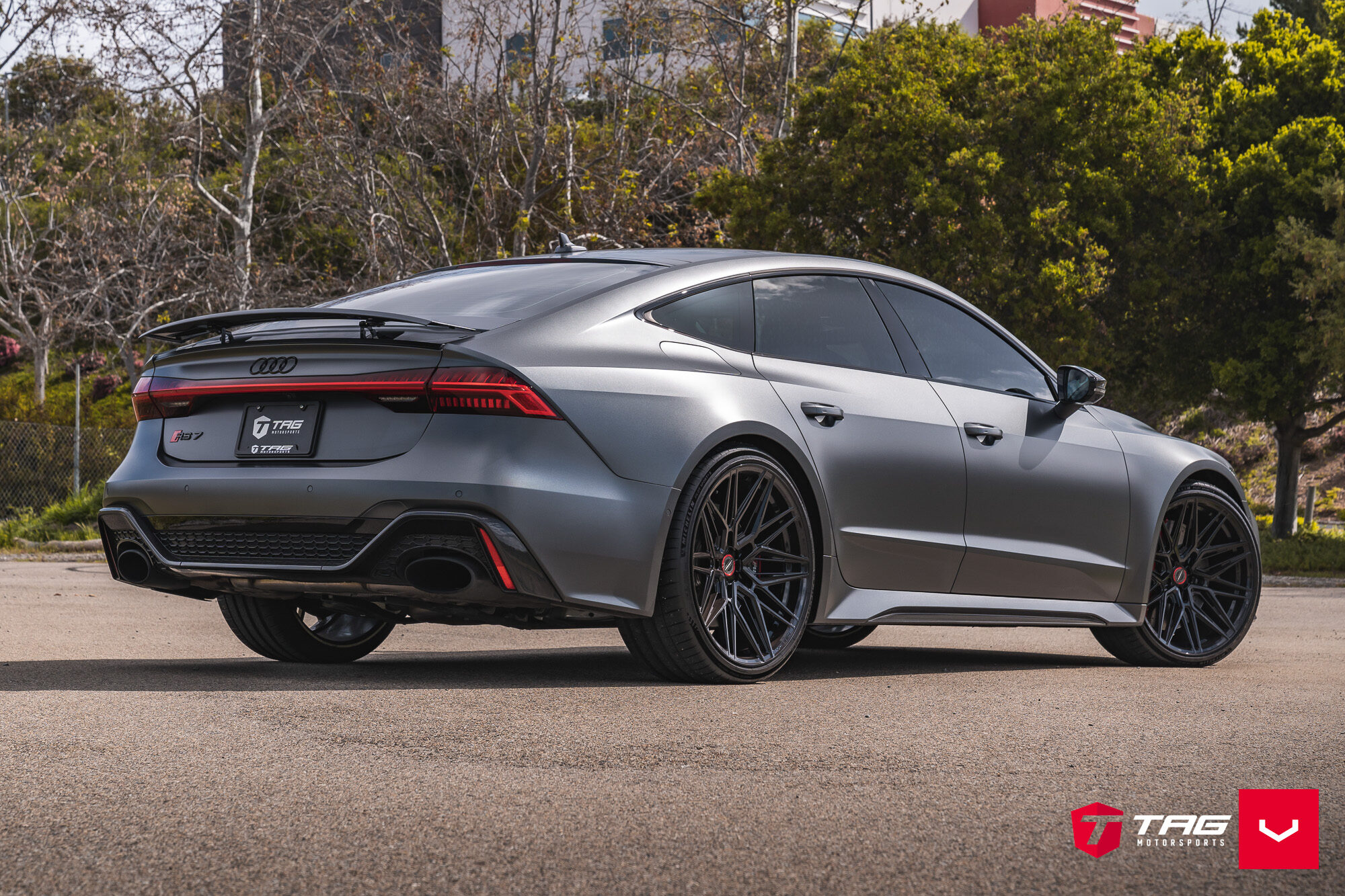 AUDI RS7 - HYBRID FORGED SERIES: HF-7 - Vossen Wheels