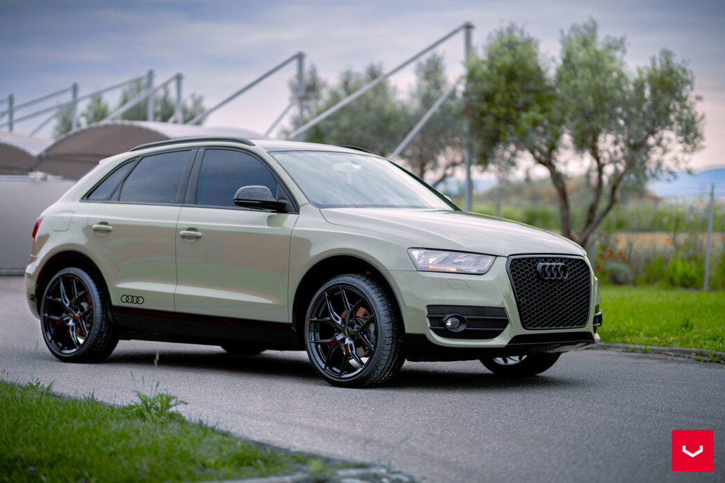 AUDI Q3 - HYBRID FORGED SERIES: HF-5 - Vossen Wheels