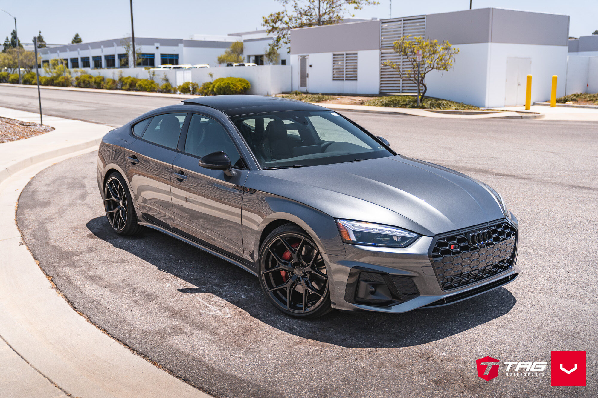 AUDI S5 SPORTBACK - HYBRID FORGED SERIES: HF-5 - Vossen Wheels
