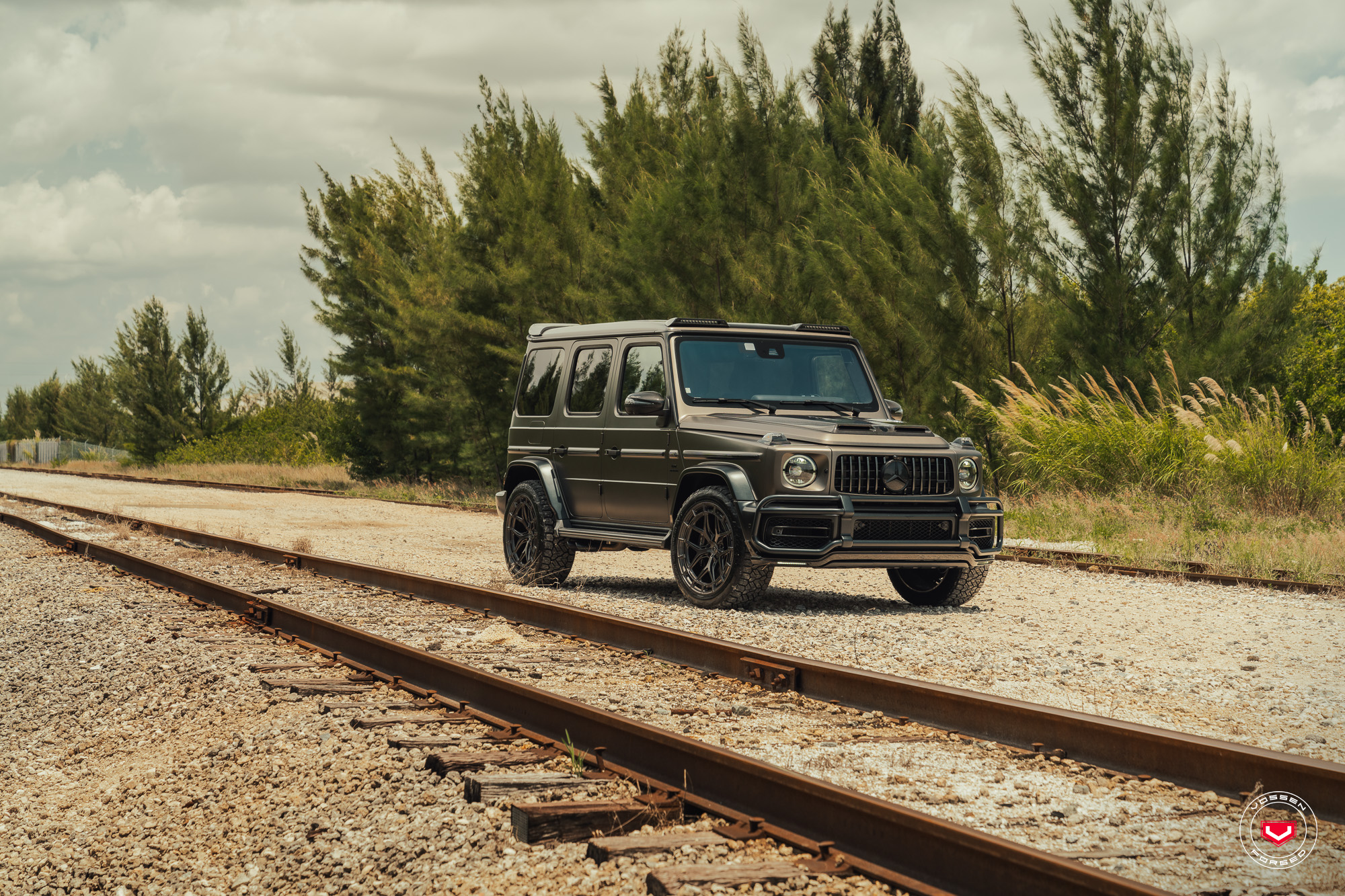 URBAN AUTOMOTIVE G63 AMG - LC3 SERIES: LC3-01 - Vossen Wheels