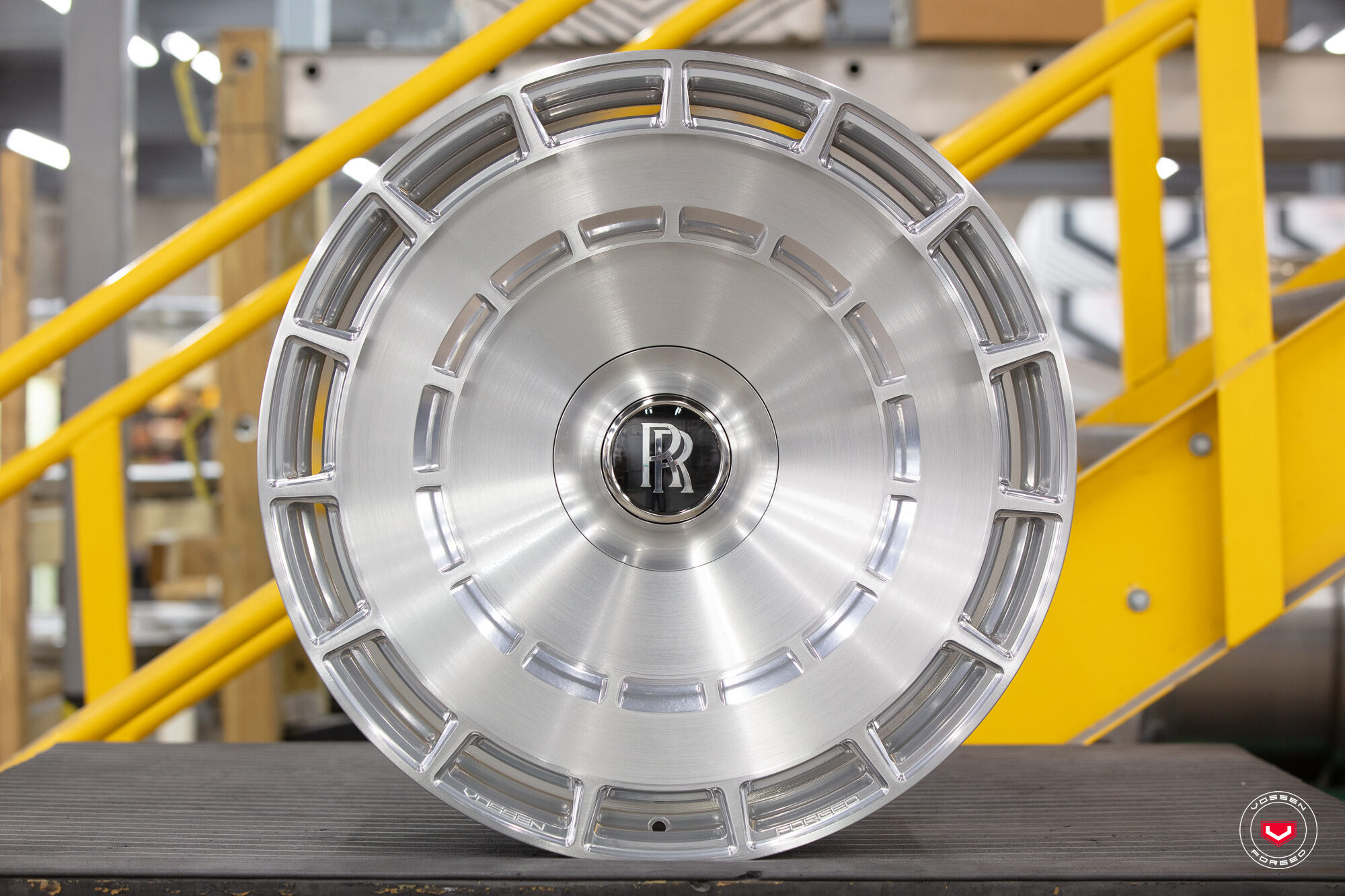 LC3 SERIES: LC3-11 - Vossen Wheels