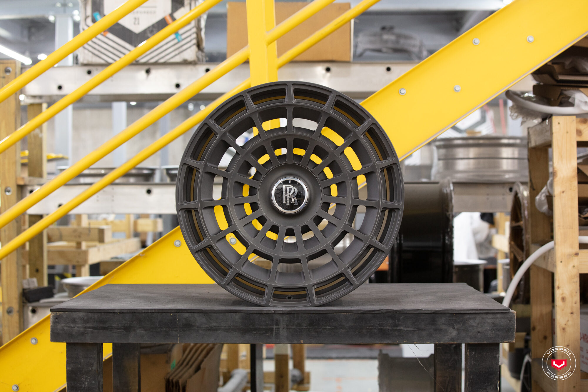 LC3 SERIES: LC3-12 - Vossen Wheels