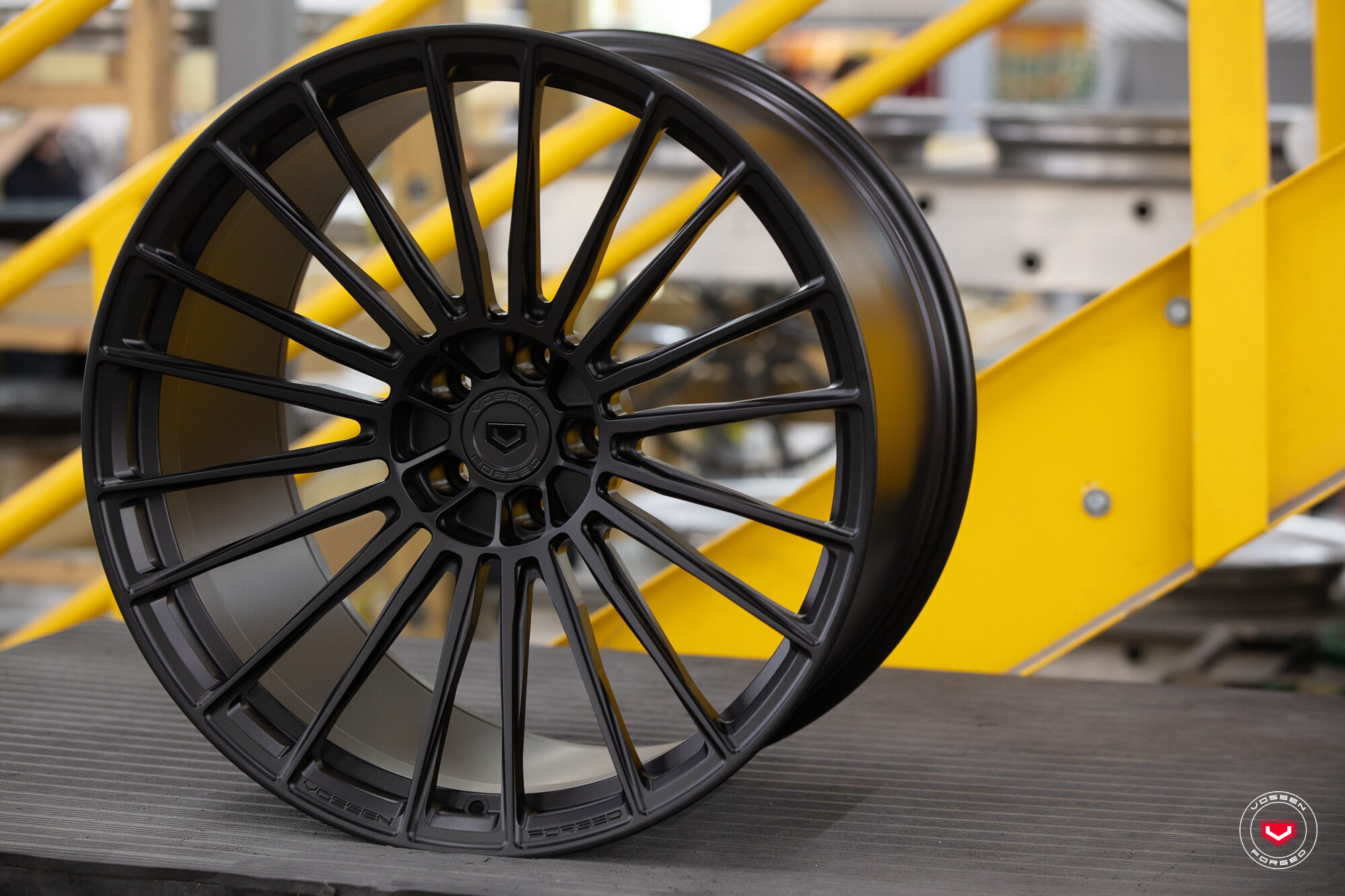 SERIES 17: S17-04 - Vossen Wheels