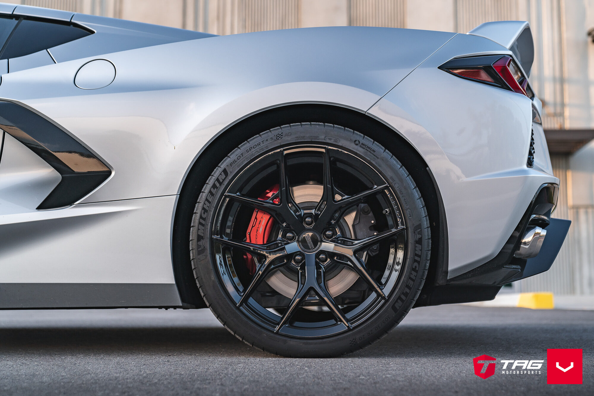 CHEVROLET C8 CORVETTE - HYBRID FORGED SERIES: HF-5 - Vossen Wheels