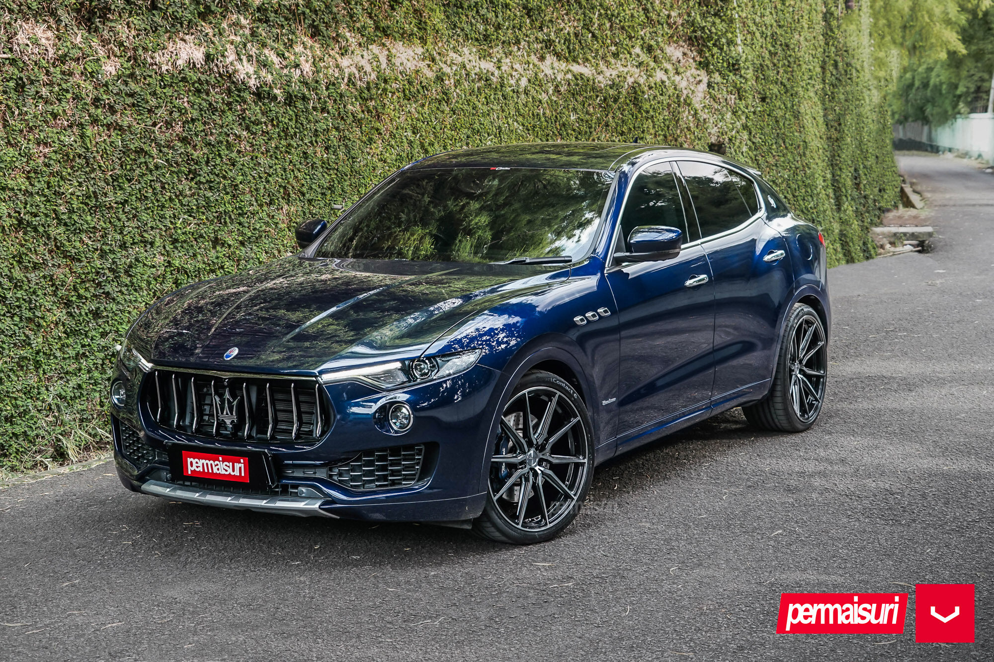 MASERATI LEVANTE - HYBRID FORGED SERIES: HF-3 - Vossen Wheels