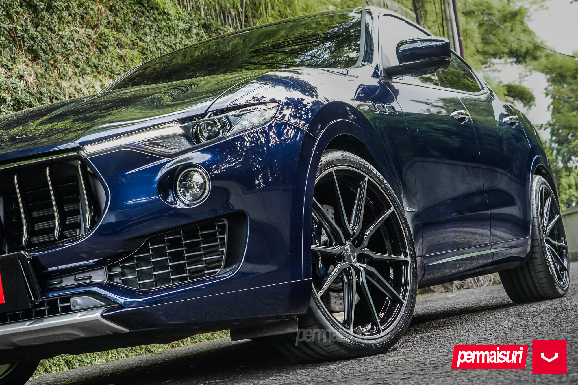 MASERATI LEVANTE - HYBRID FORGED SERIES: HF-3 - Vossen Wheels