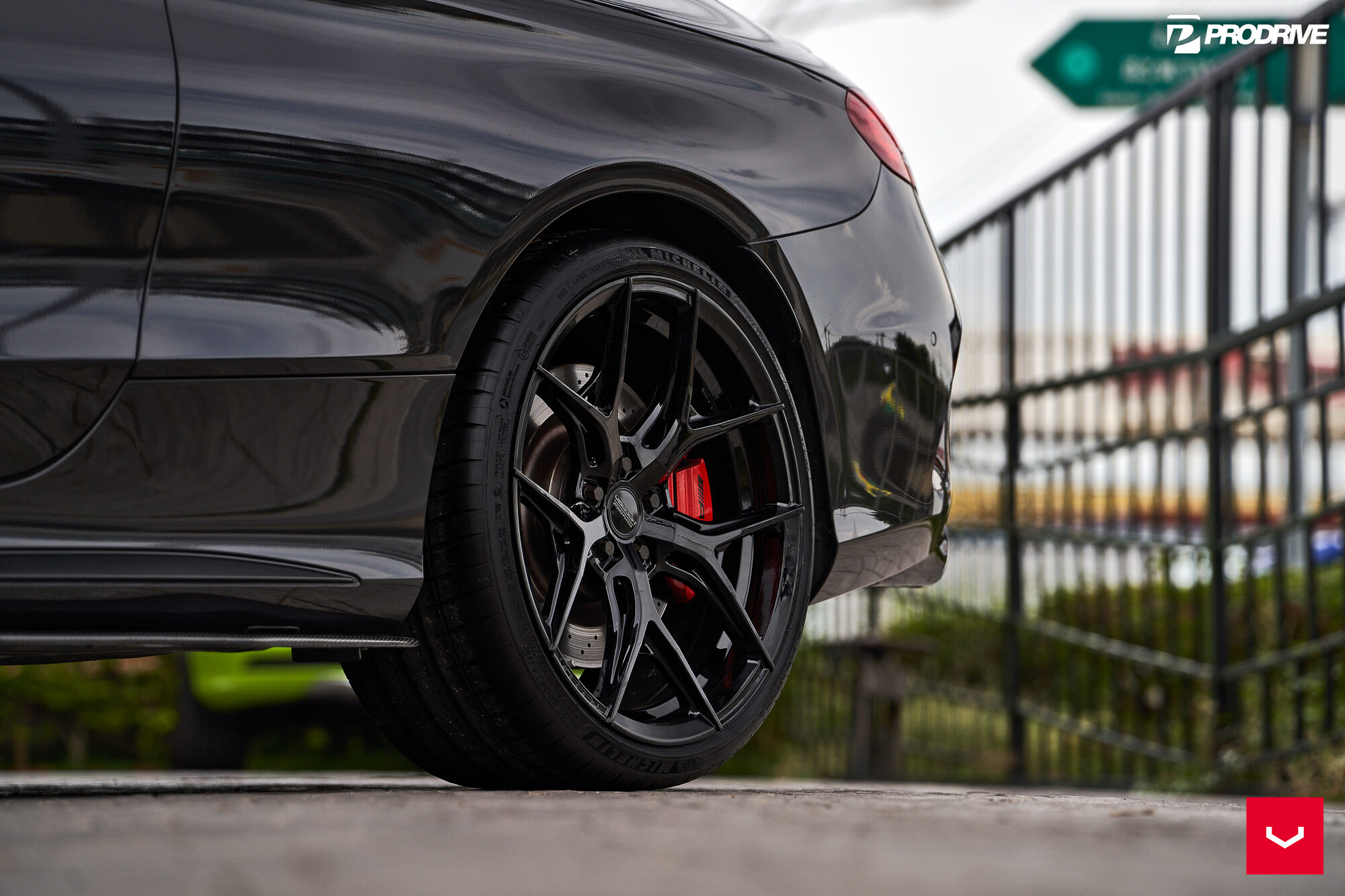MERCEDES C63 AMG - HYBRID FORGED SERIES: HF-5 - Vossen Wheels