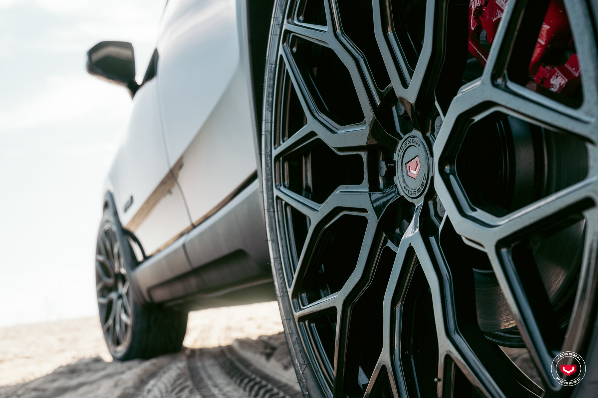 RIVIAN R1S - SERIES 17: S17-01 - Vossen Wheels
