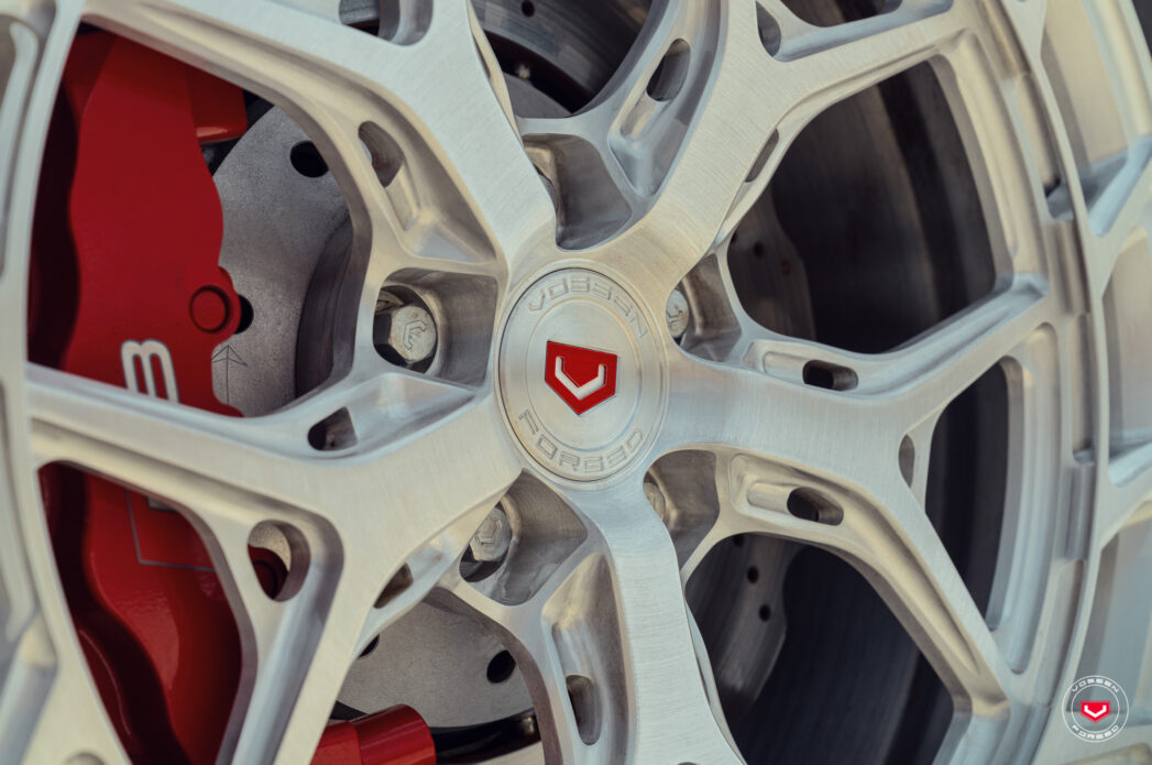 AUDI R8 - LC3 SERIES: LC3-01T - Vossen Wheels