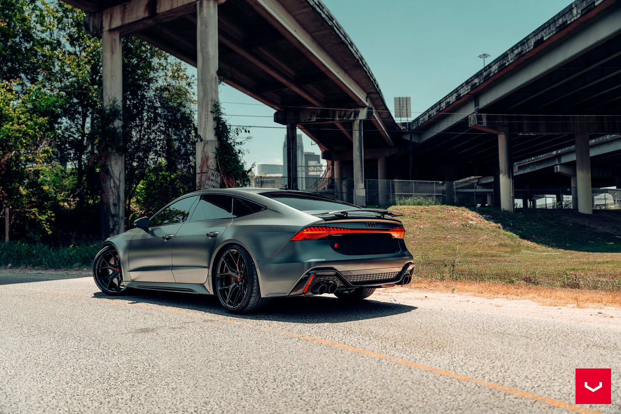 AUDI RS7 - HYBRID FORGED SERIES: HF-5 - Vossen Wheels