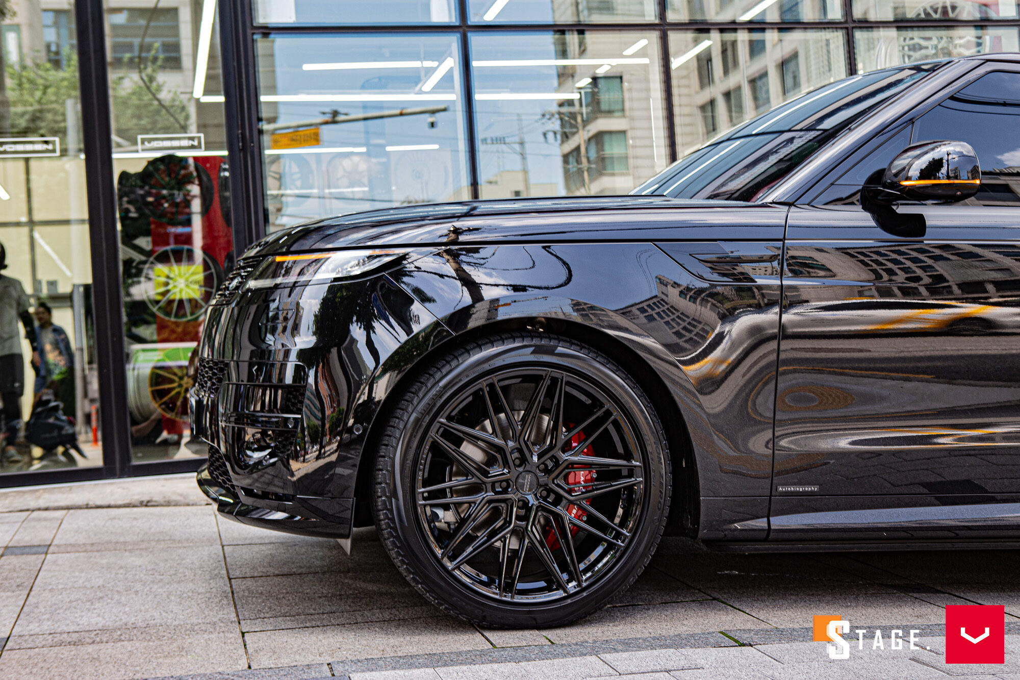 RANGE ROVER SPORT - HYBRID FORGED SERIES: HF-7 - Vossen Wheels