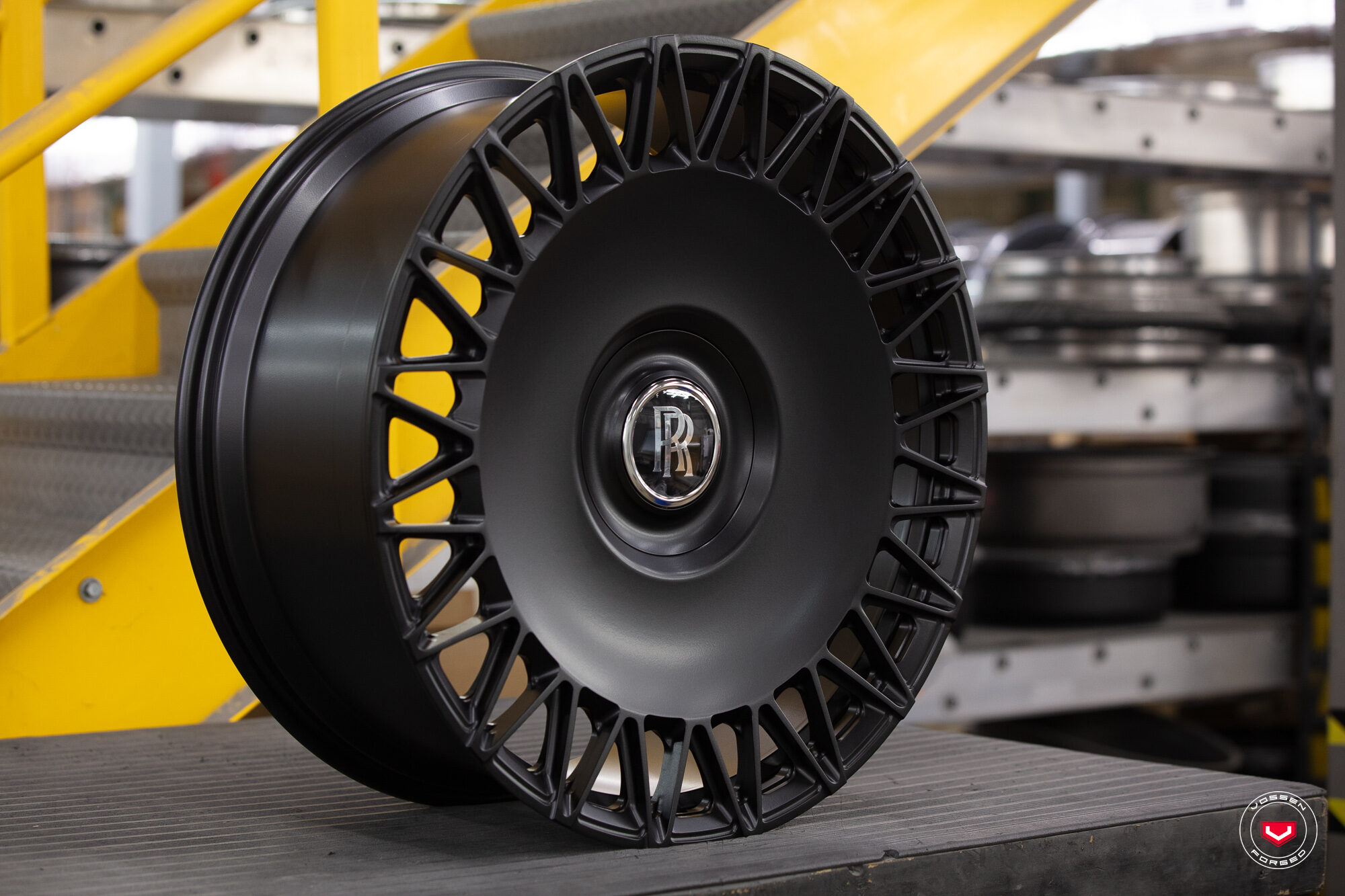 SERIES 17: S17-18 - Vossen Wheels