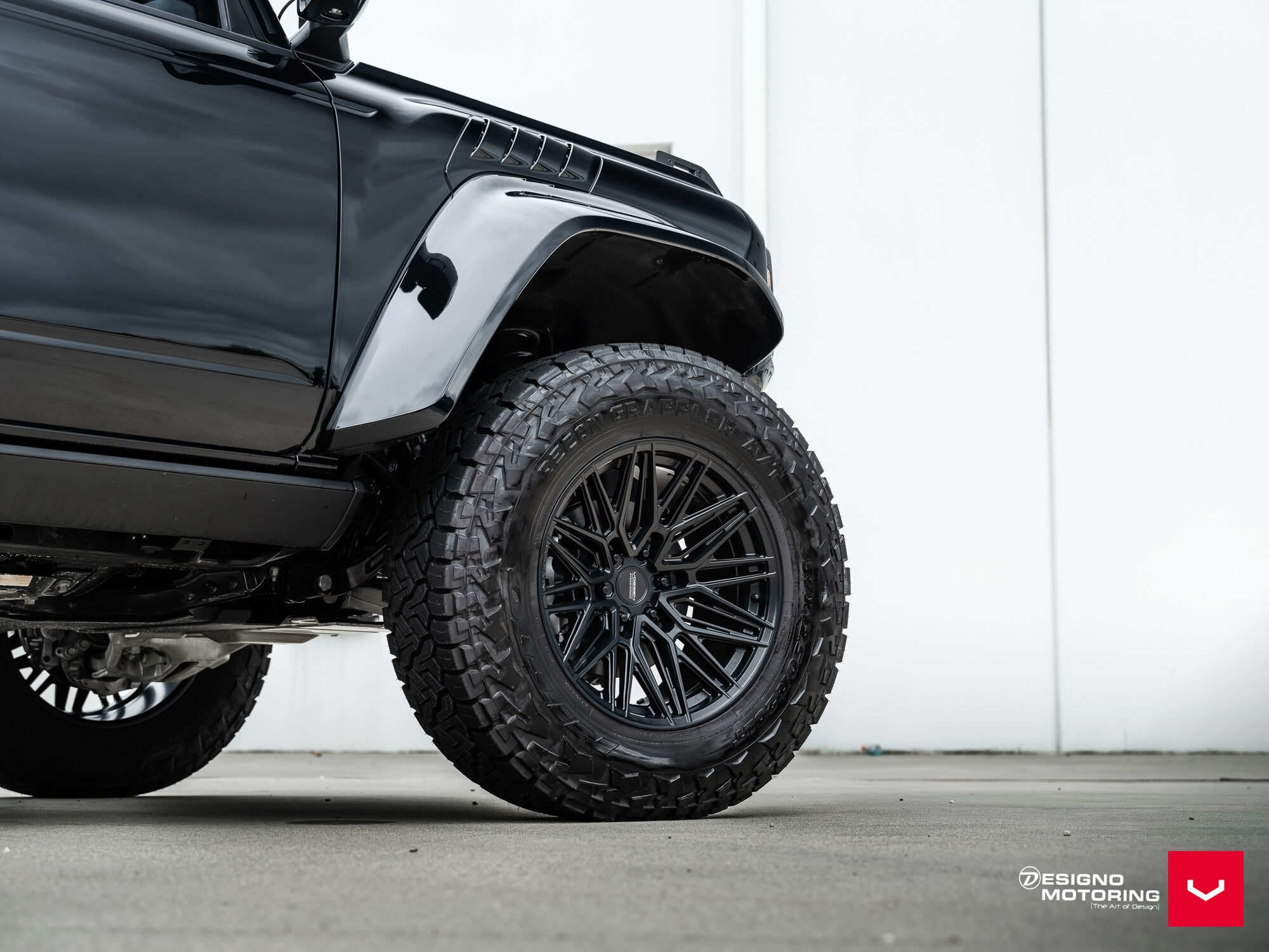 FORD BRONCO RAPTOR - HYBRID FORGED SERIES: HF6-5 - Vossen Wheels