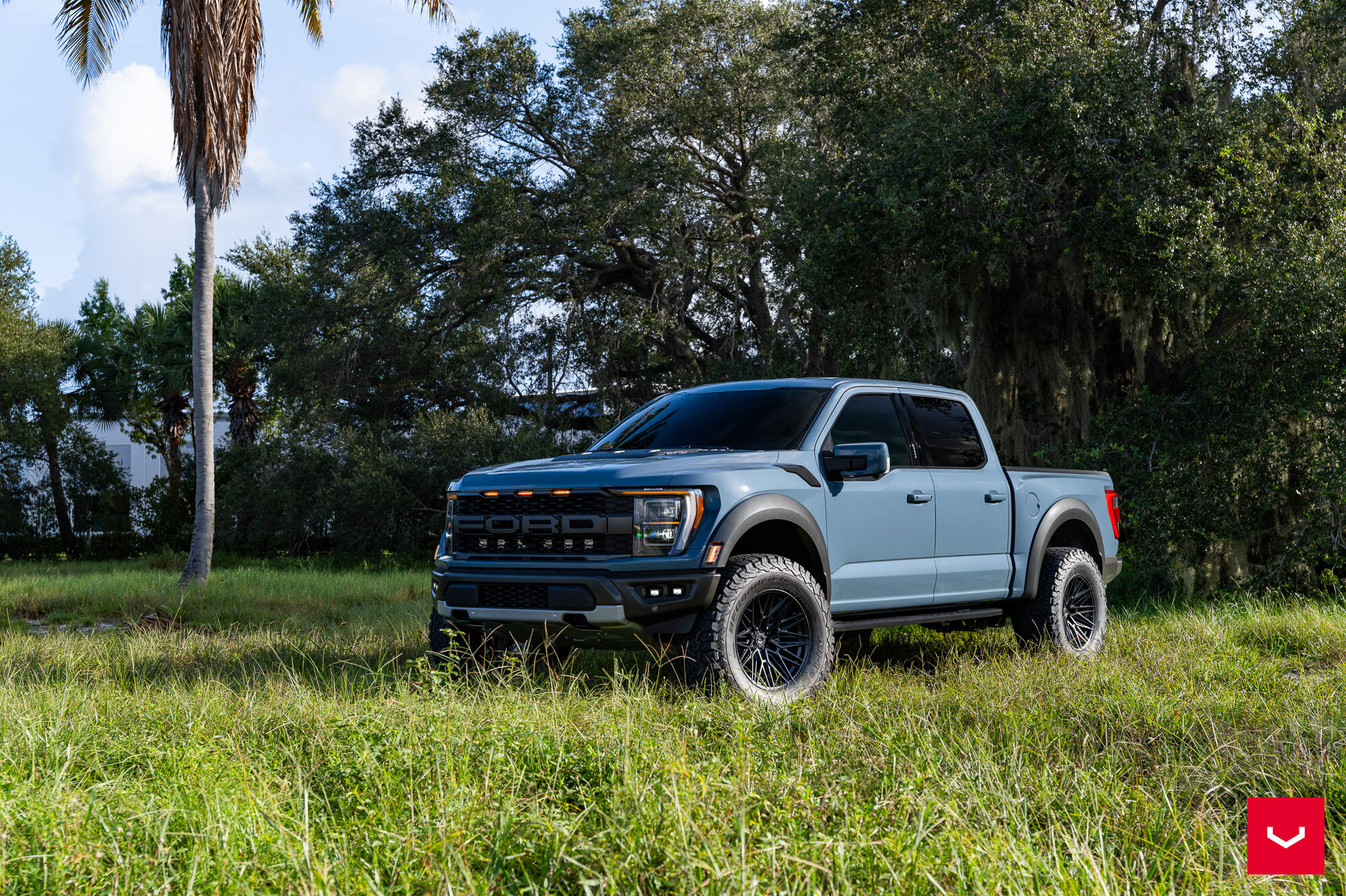 FORD RAPTOR - HYBRID FORGED SERIES: HF6-5 - Vossen Wheels
