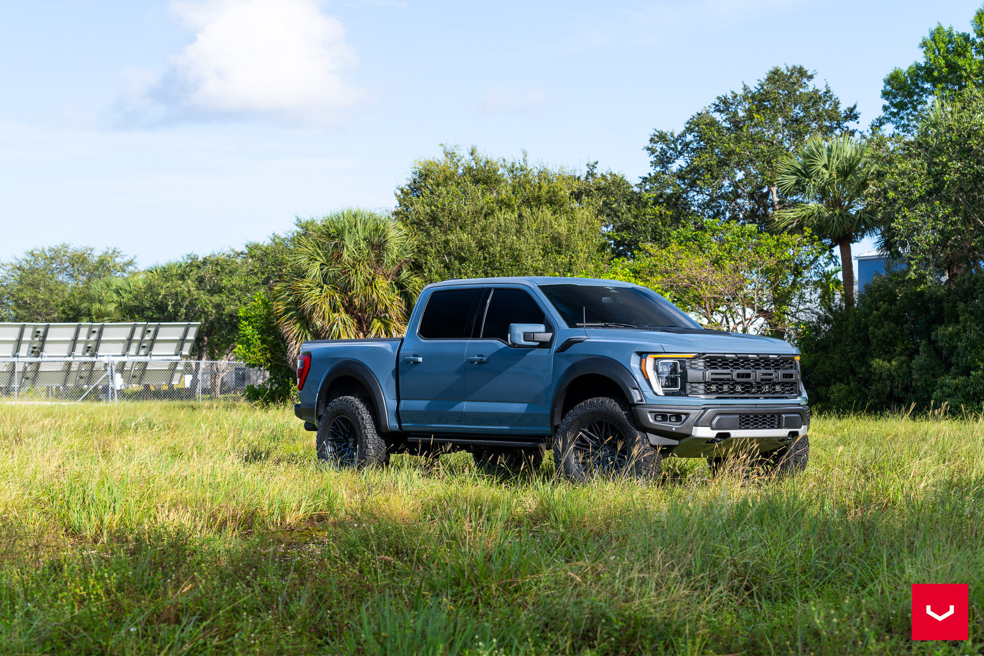 FORD RAPTOR - HYBRID FORGED SERIES: HF6-5 - Vossen Wheels