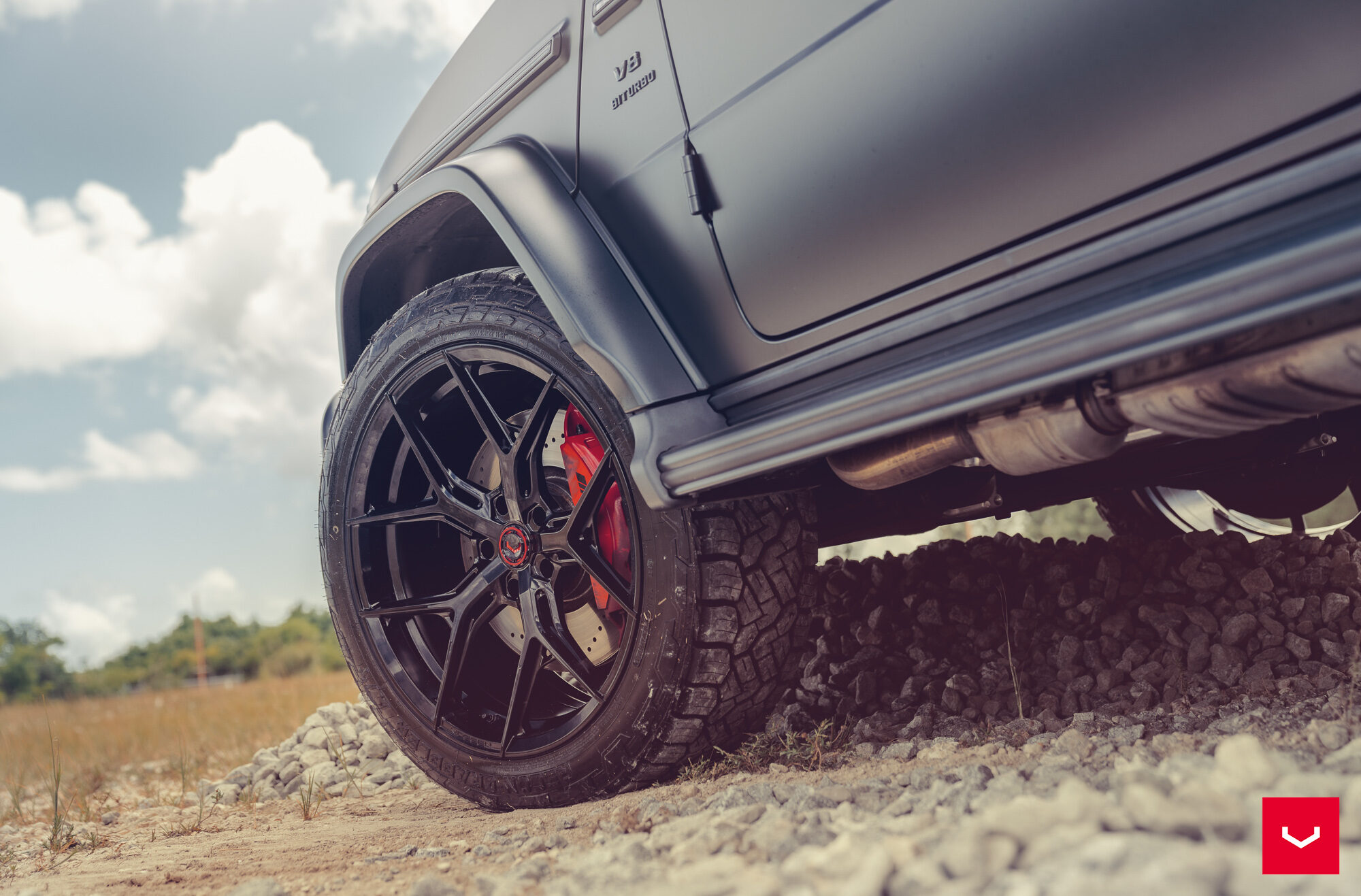 MERCEDES G63 AMG - HYBRID FORGED SERIES: HF-5 - Vossen Wheels