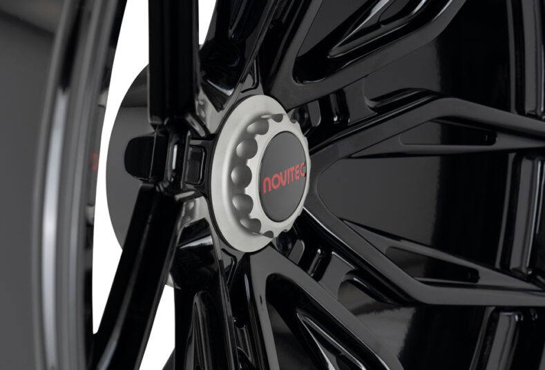 NF11 - Vossen Wheels