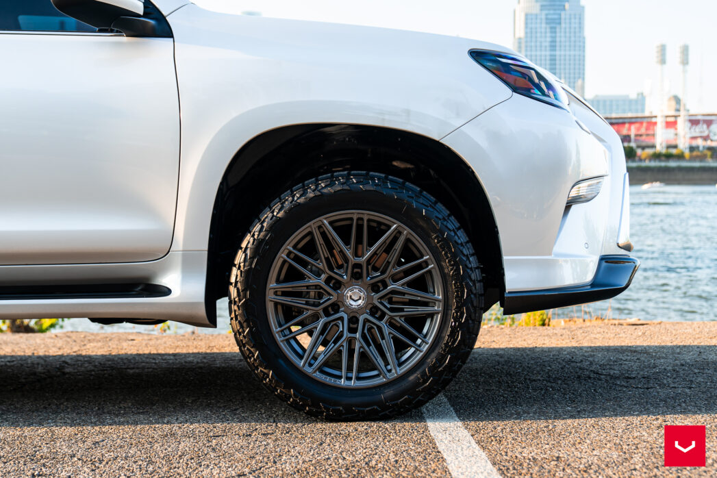 LEXUS GX460 - HYBRID FORGED SERIES: HF6-5 - Vossen Wheels