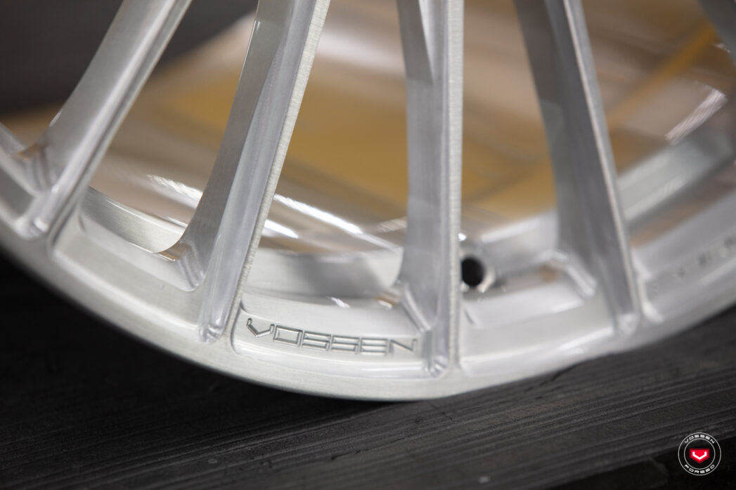 SERIES 17: S17-04 (CL) - Vossen Wheels