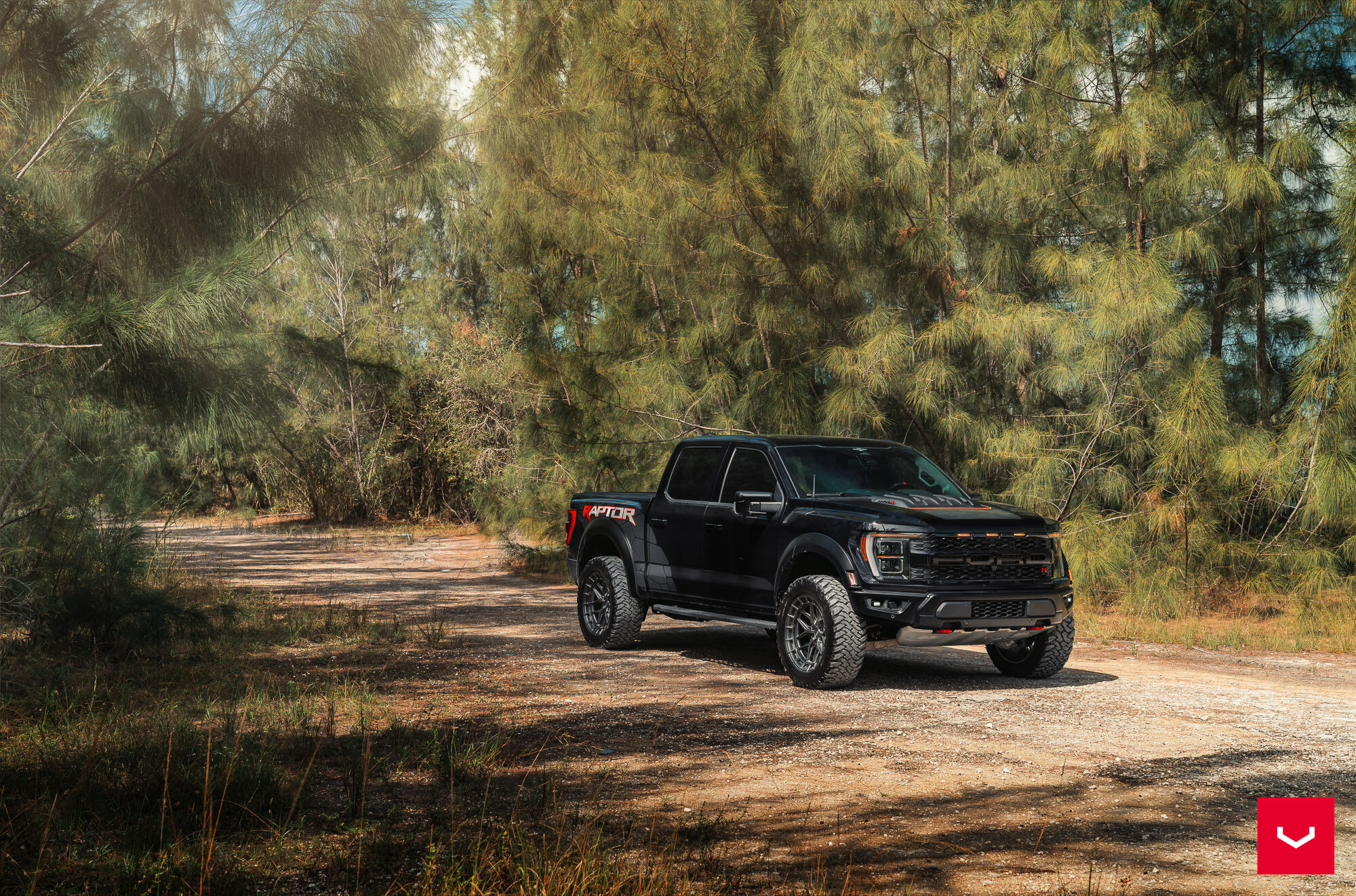 FORD RAPTOR R - HYBRID FORGED SERIES: HFX-1 - Vossen Wheels