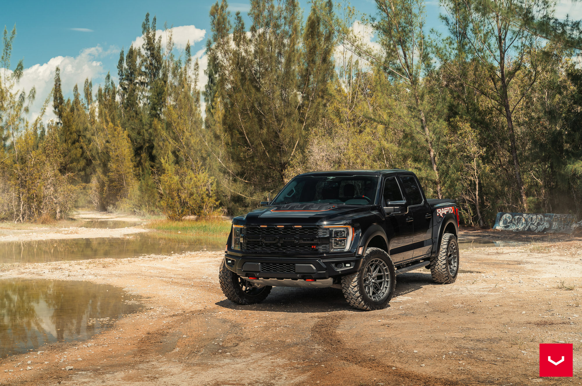 FORD RAPTOR R - HYBRID FORGED SERIES: HFX-1 - Vossen Wheels