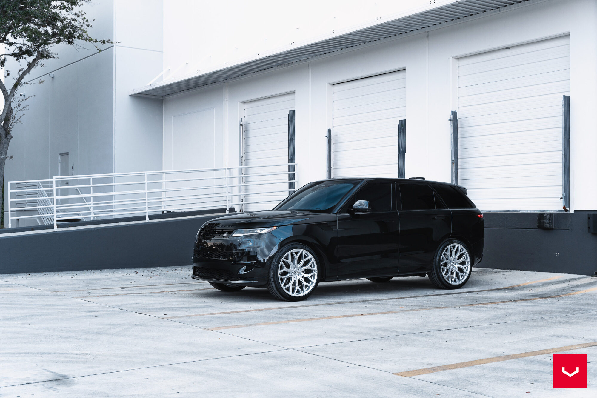 RANGE ROVER SPORT - HYBRID FORGED SERIES: HF-2 - Vossen Wheels