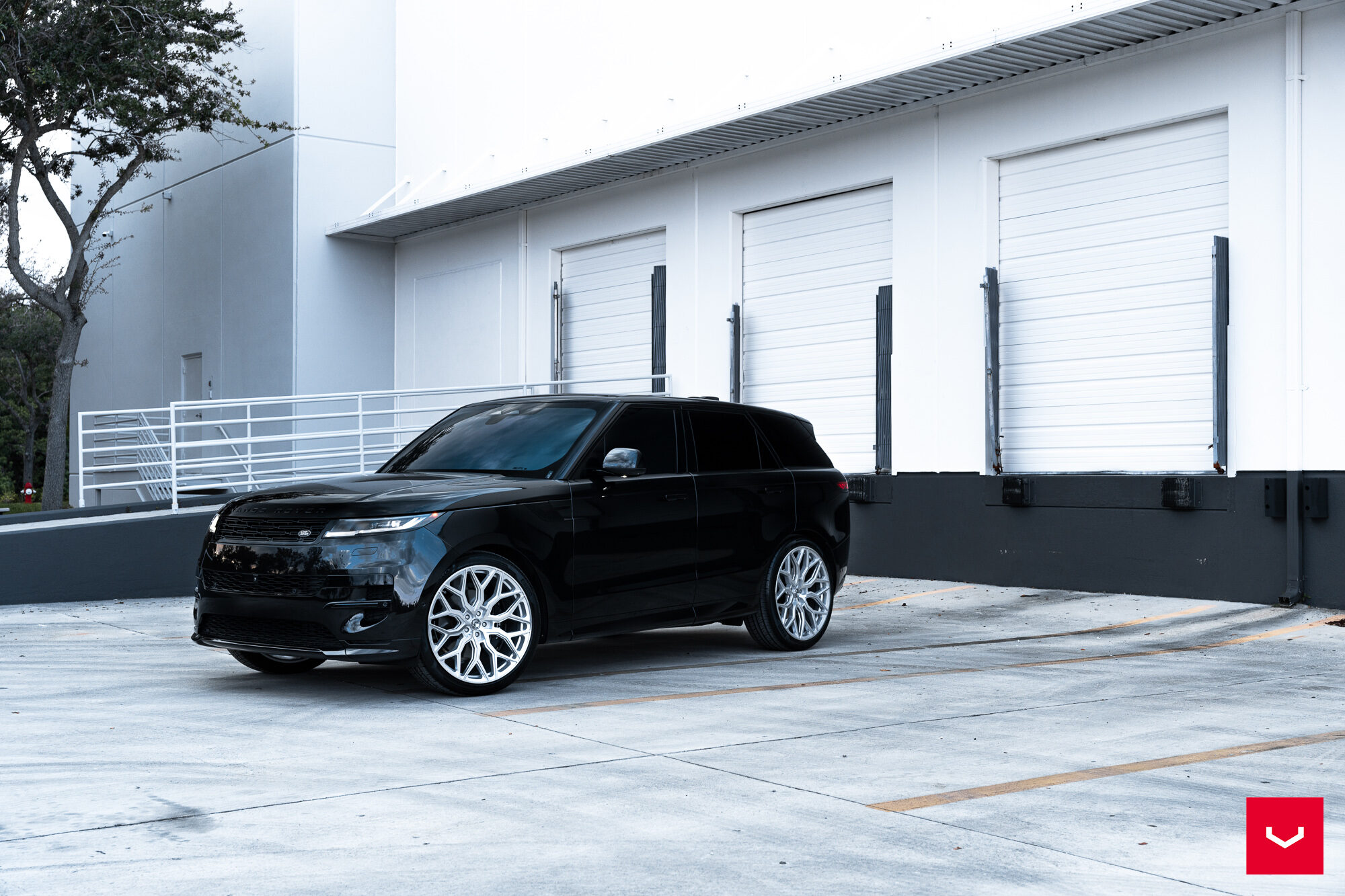 RANGE ROVER SPORT - HYBRID FORGED SERIES: HF-2 - Vossen Wheels
