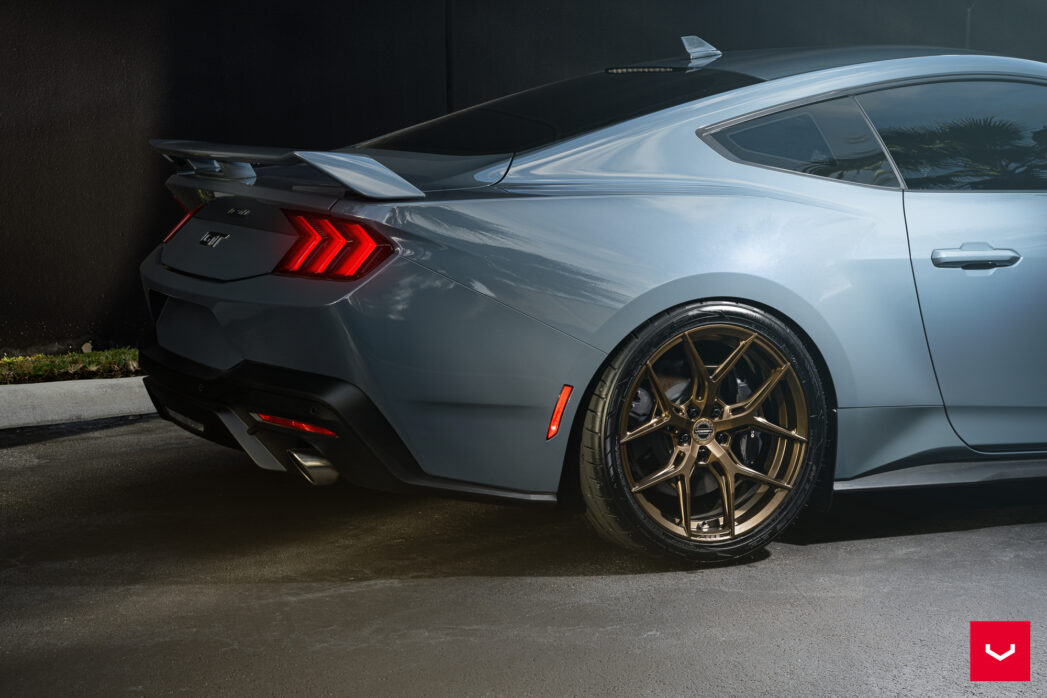 S650 MUSTANG GT - HYBRID FORGED SERIES: HF-5 - Vossen Wheels