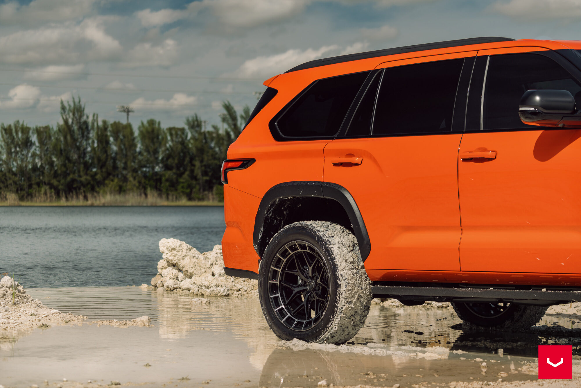 TOYOTA SEQUOIA TRD PRO - HYBRID FORGED SERIES: HFX-1 - Vossen Wheels