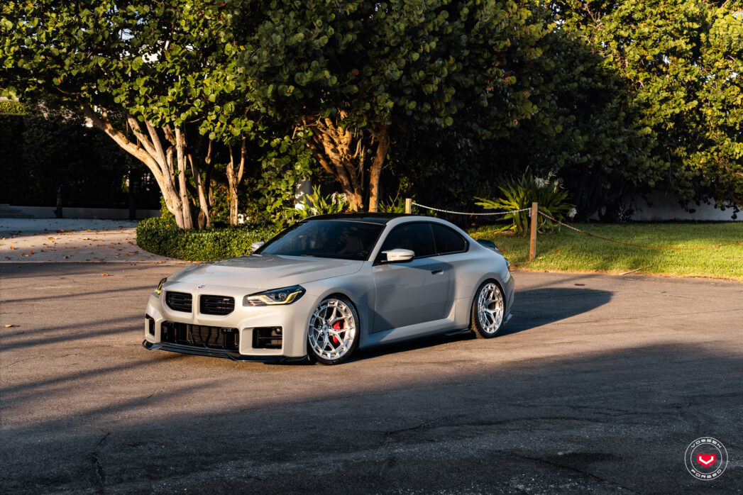 BMW G87 M2 - LC3 SERIES: LC3-01 - Vossen Wheels