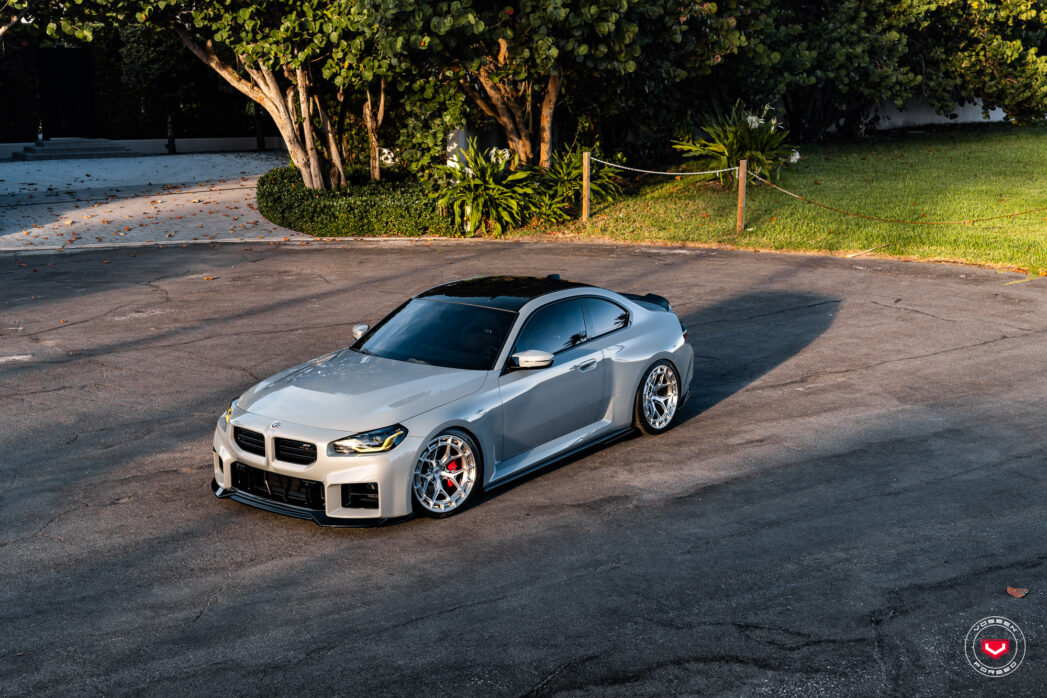 BMW G87 M2 - LC3 SERIES: LC3-01 - Vossen Wheels