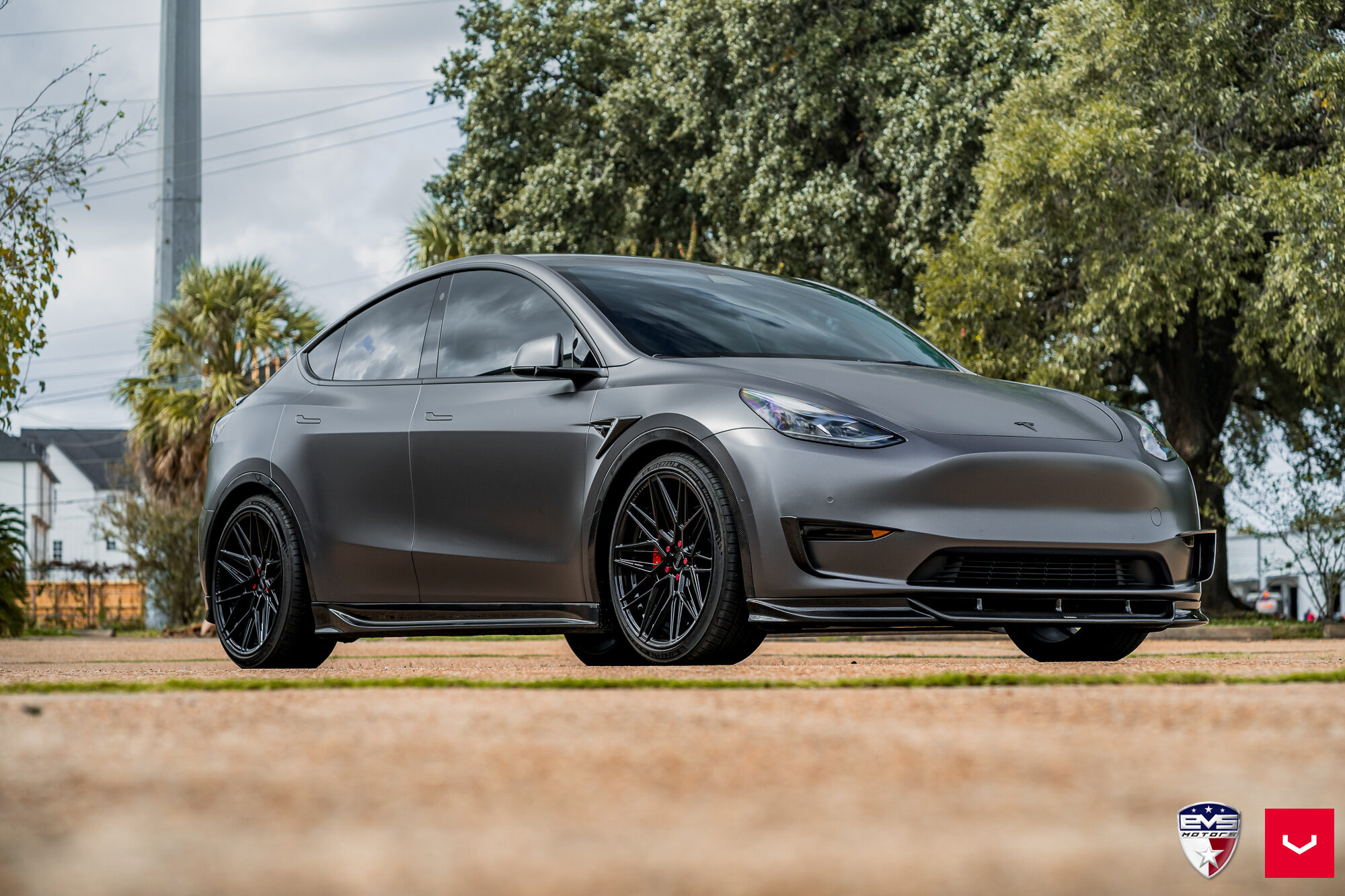 TESLA MODEL Y - HYBRID FORGED SERIES: HF-7 - Vossen Wheels