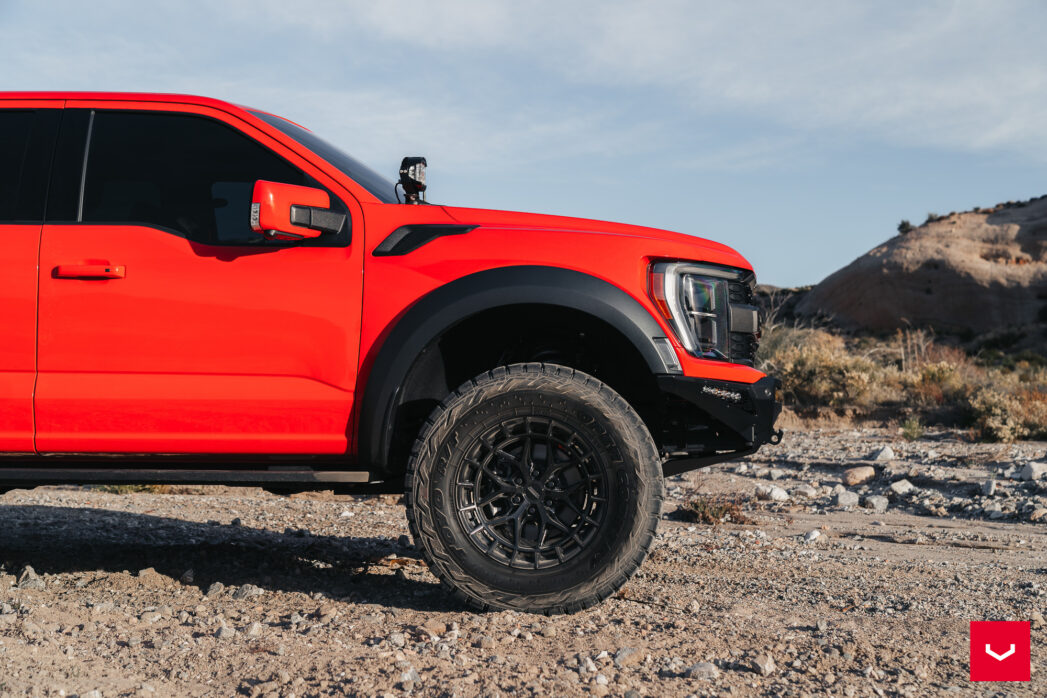 FORD RAPTOR - HYBRID FORGED SERIES: HFX-1 - Vossen Wheels