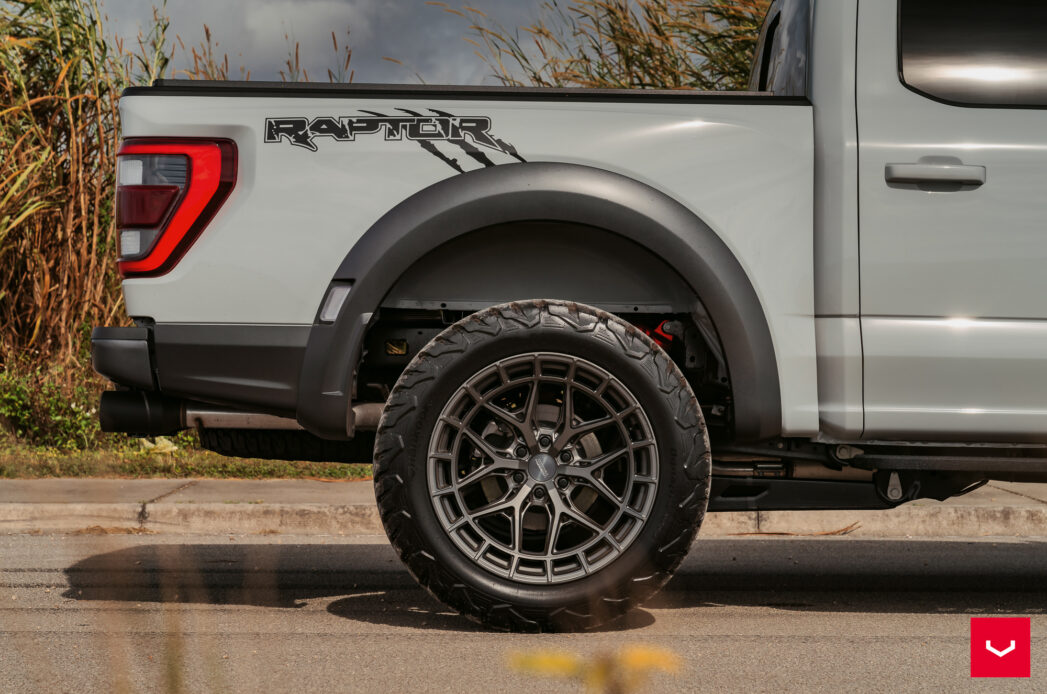 FORD RAPTOR - HFX SERIES: HFX-1 - Vossen Wheels