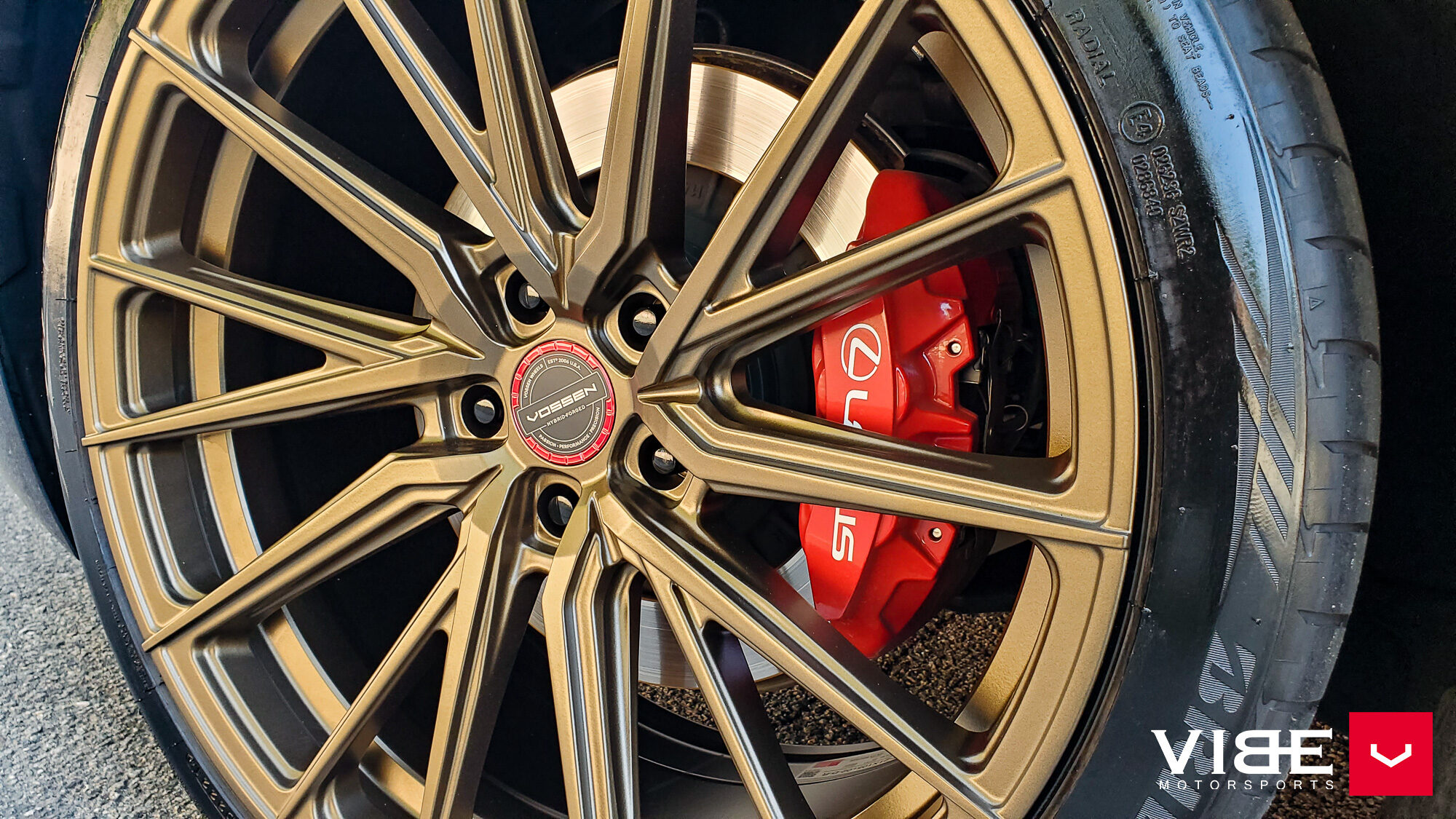 LEXUS LC500 - HYBRID FORGED SERIES: HF-4T - Vossen Wheels