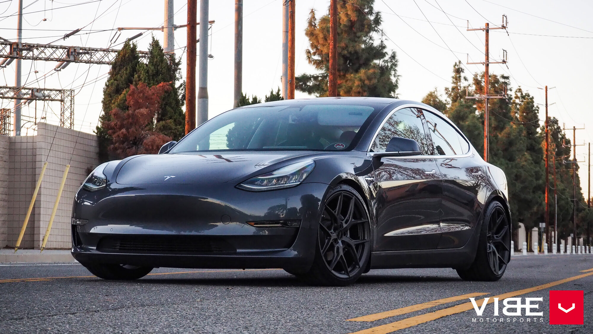 TESLA MODEL 3 - HYBRID FORGED SERIES: HF-5 - Vossen Wheels